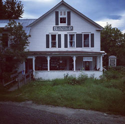 The Country Bookshop, Plainfield, Vermont - Biblio