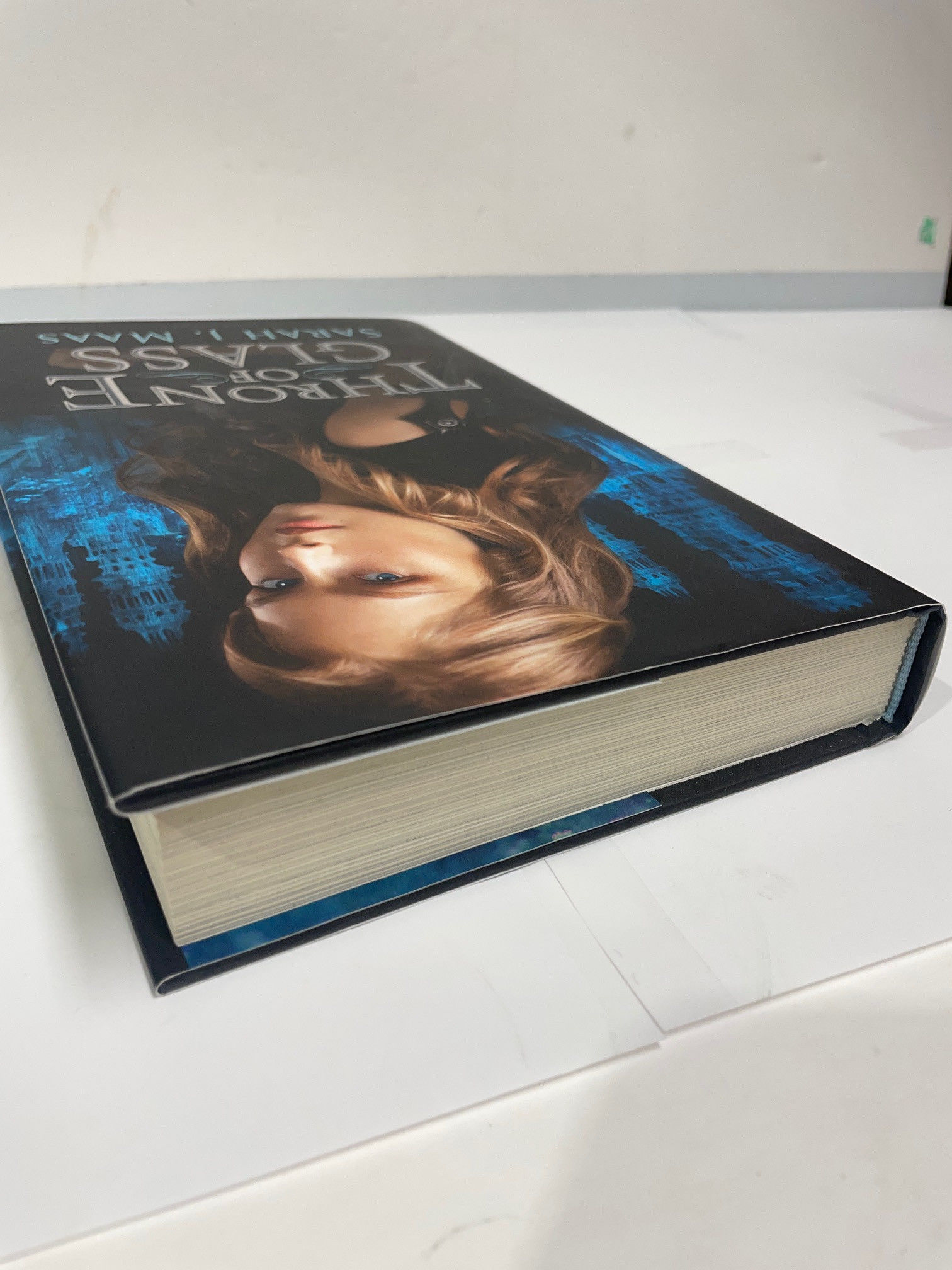 Throne of Glass (Throne of Glass #1) - "Barbie" Cover by Sarah J Maas ...