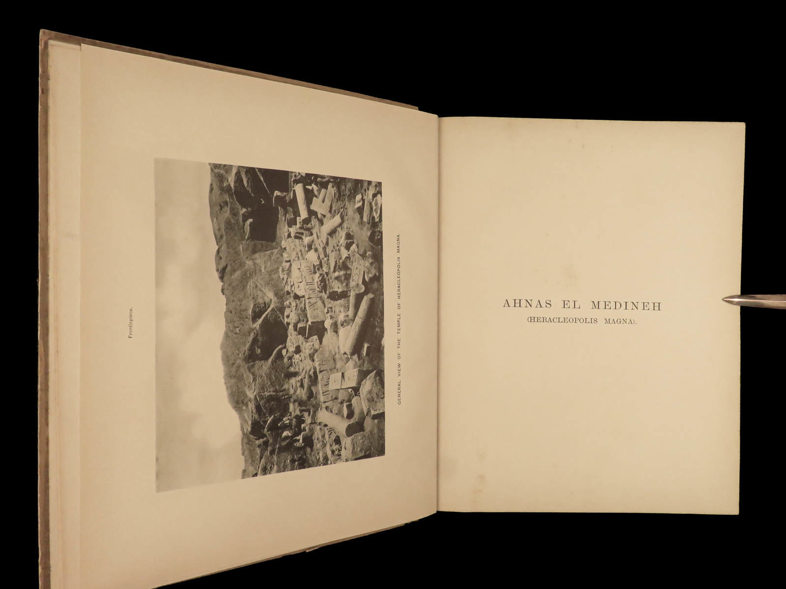 Ahnas el Medineh ("Heracleopolis Magna") with chapters on Mendes, the ...