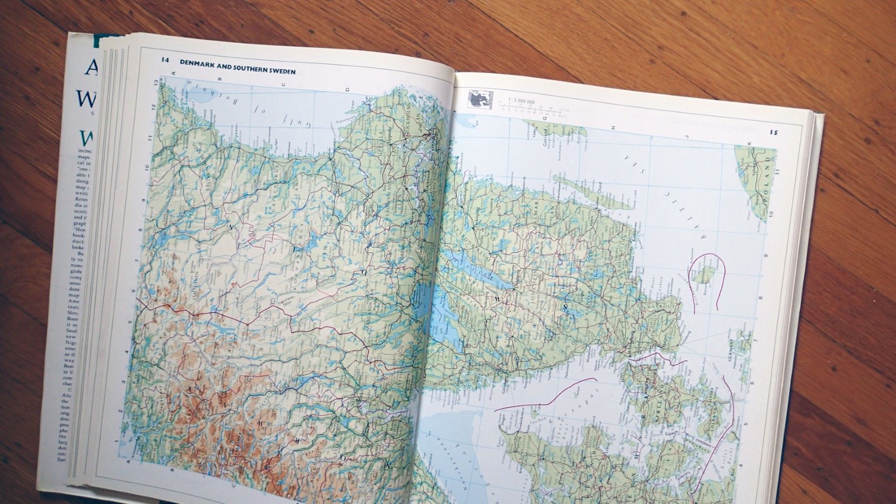 BIBLIO | OXFORD ATLAS OF THE WORLD : 2nd Edition by Oxford University ...