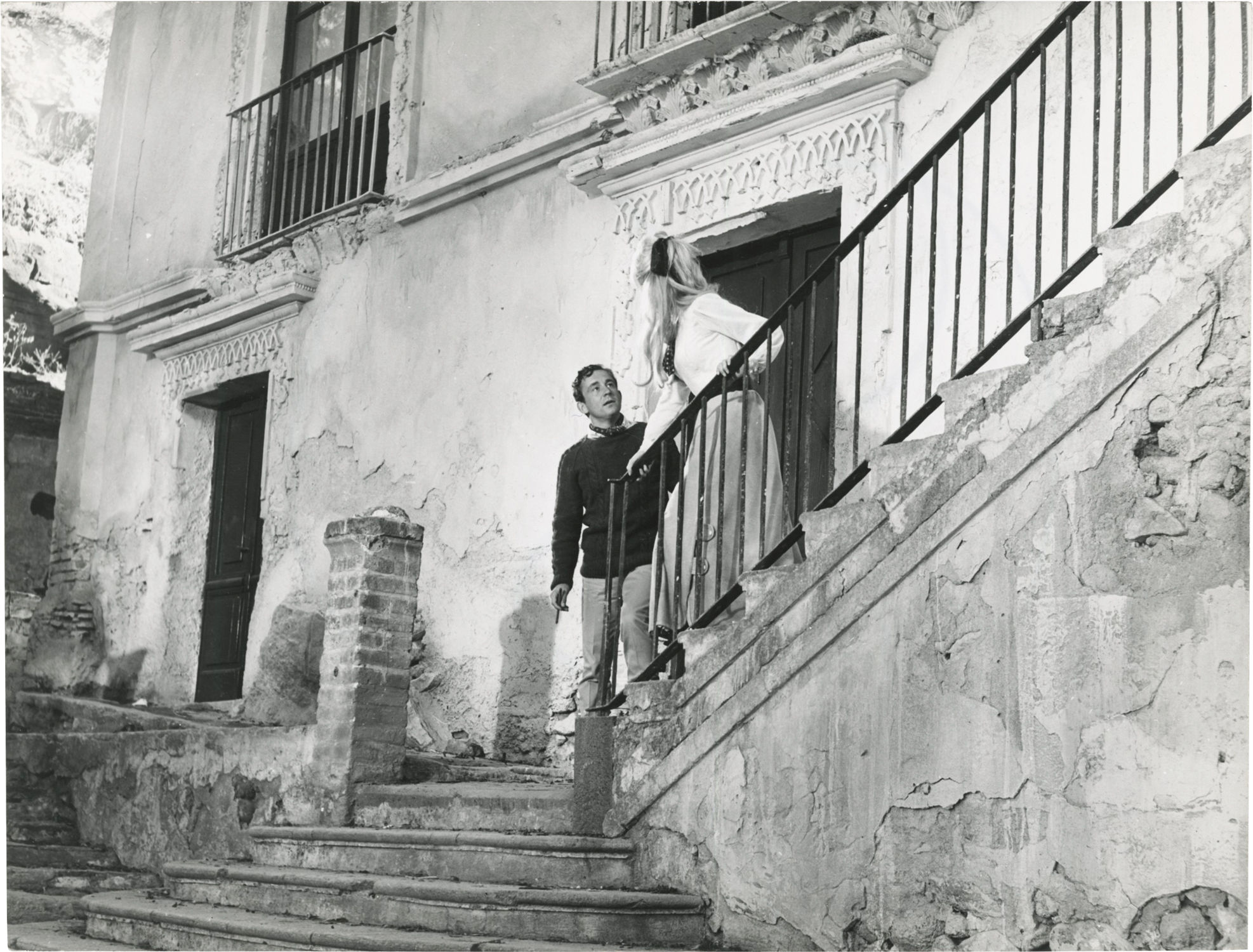 Viva Maria! (Three original photographs taken on the set of the 1965 ...
