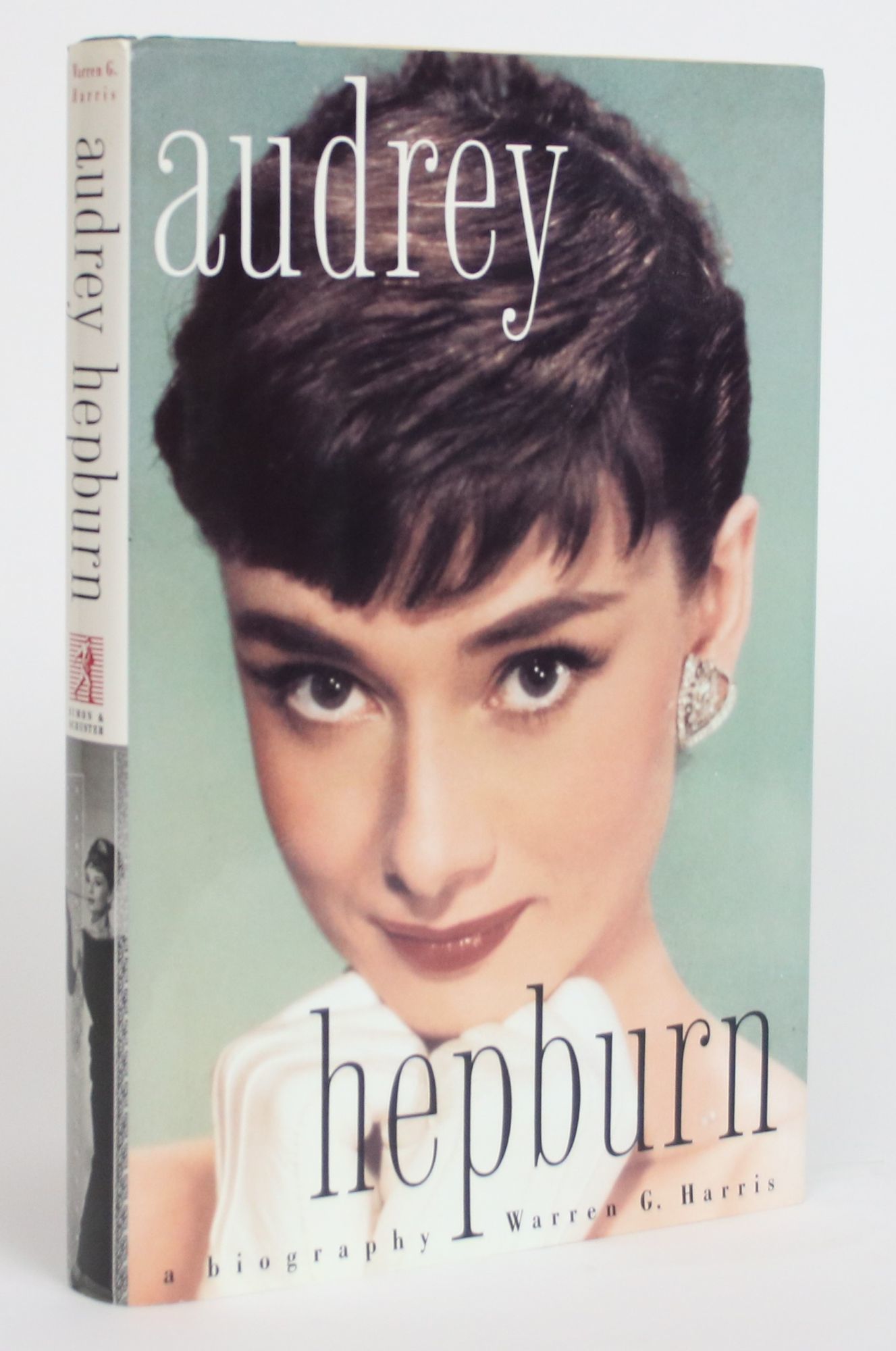 Audrey Hepburn Biography Official Web