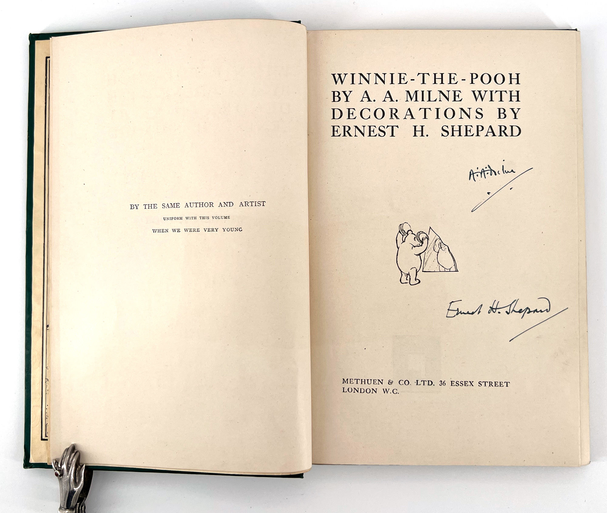 Winnie The Pooh Autograph