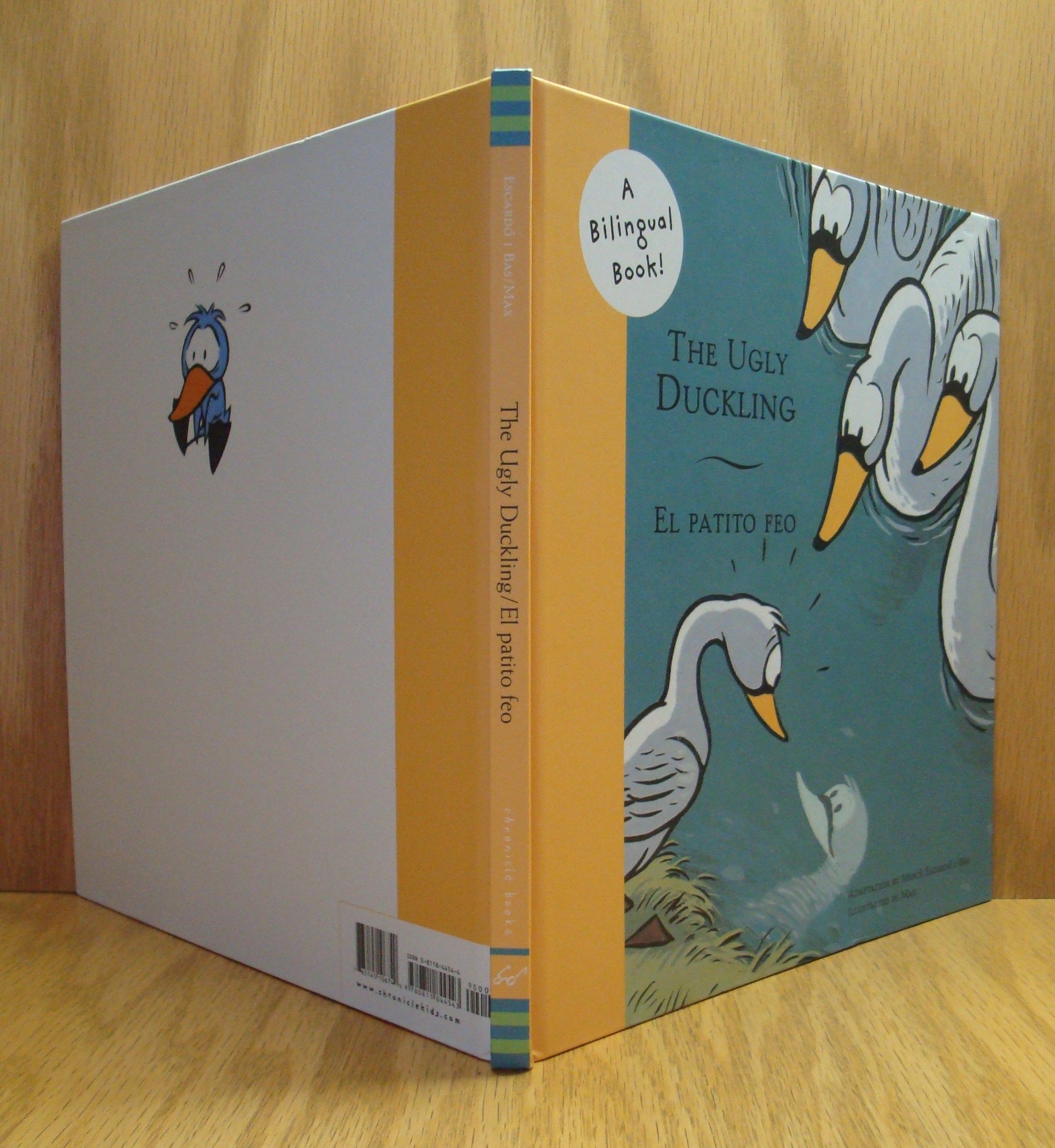 The Ugly Duckling /El Patito Feo: A Bilingual Book by Adaptation by Merce Escardo I Bas ...