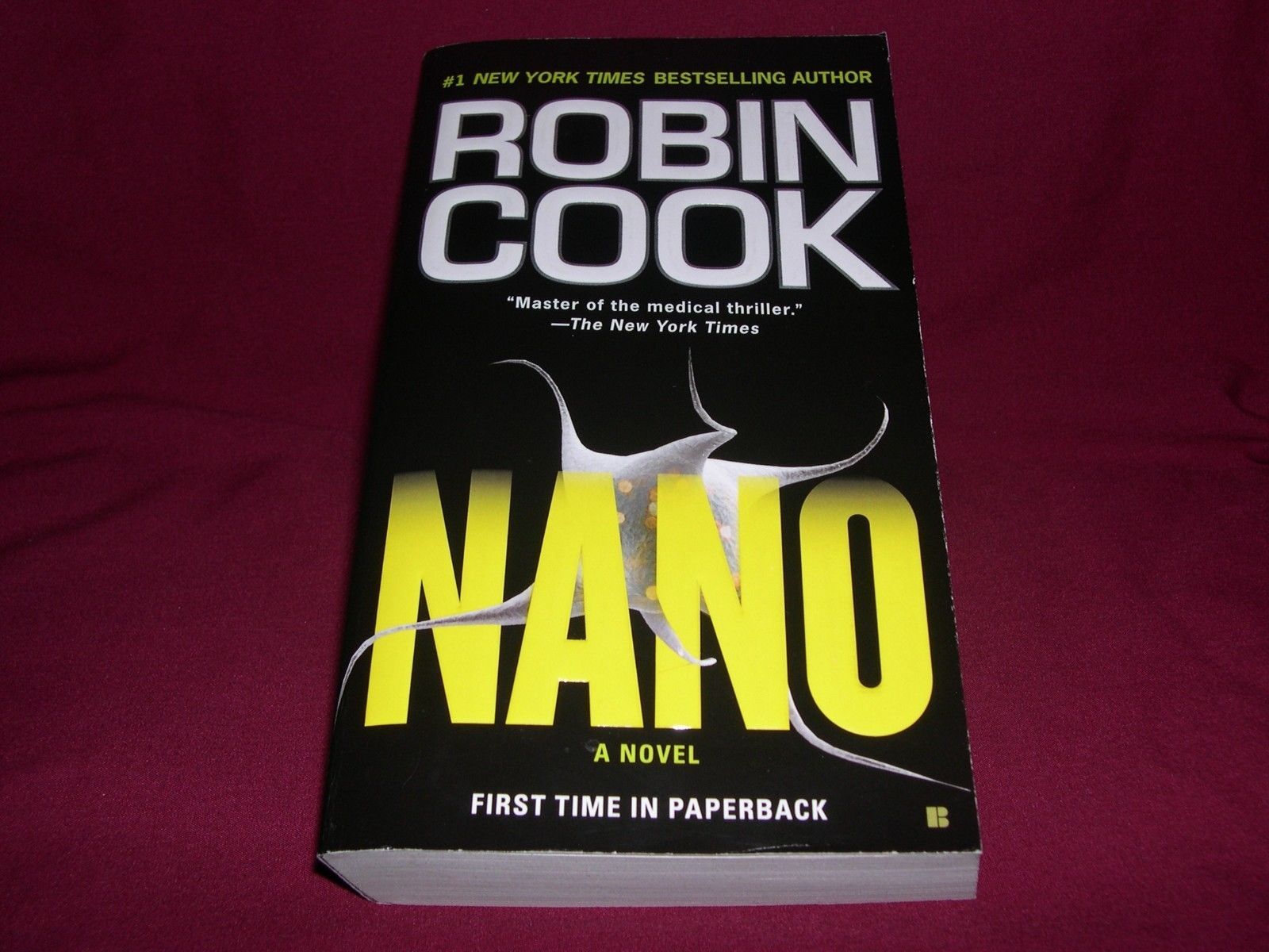 Nano by Robin Cook | Paperback | 2013 | Berkeley | 9780425261347 | Biblio