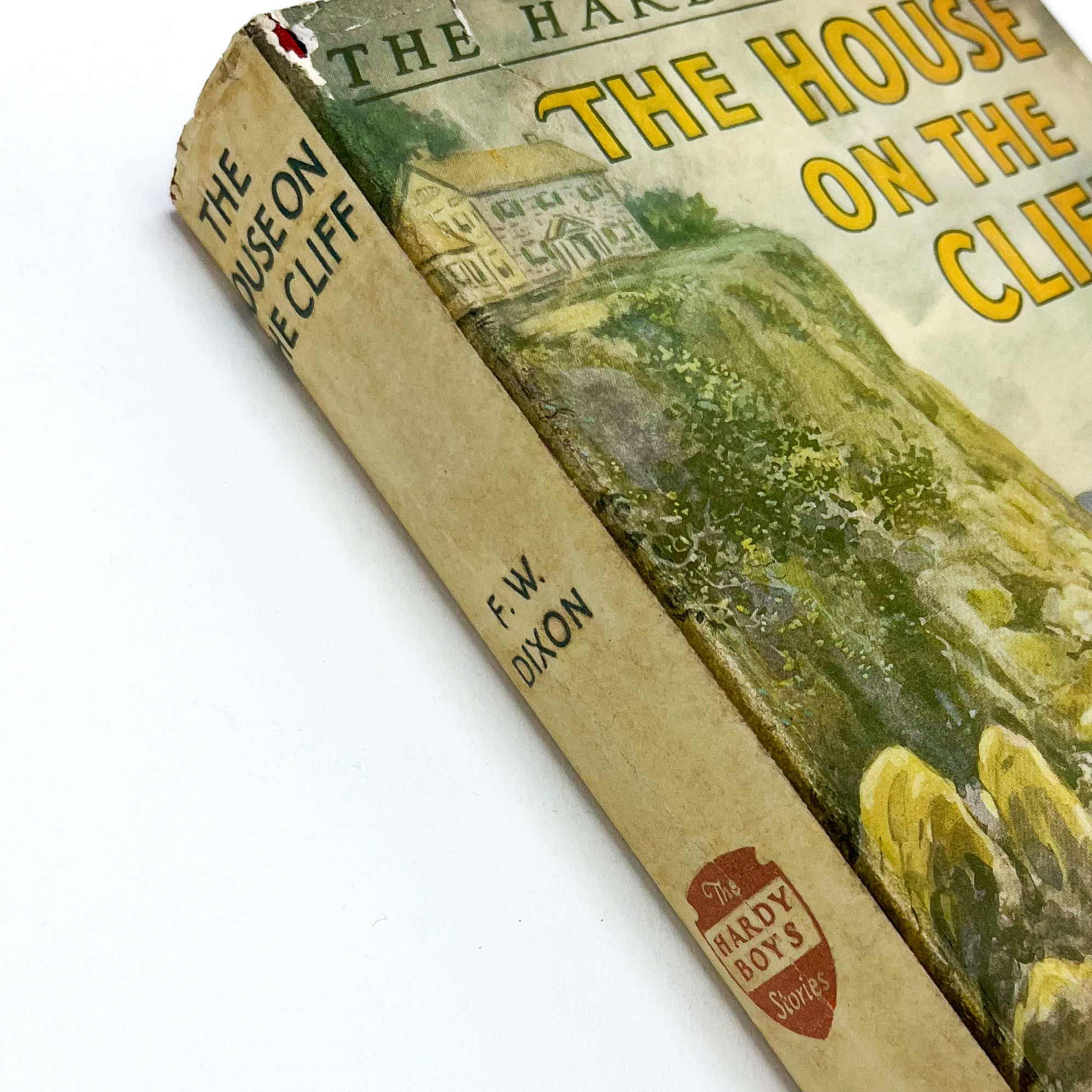 THE HOUSE ON THE CLIFF by Dixon, Franklin W. [Leslie McFarlane] | 1927 ...