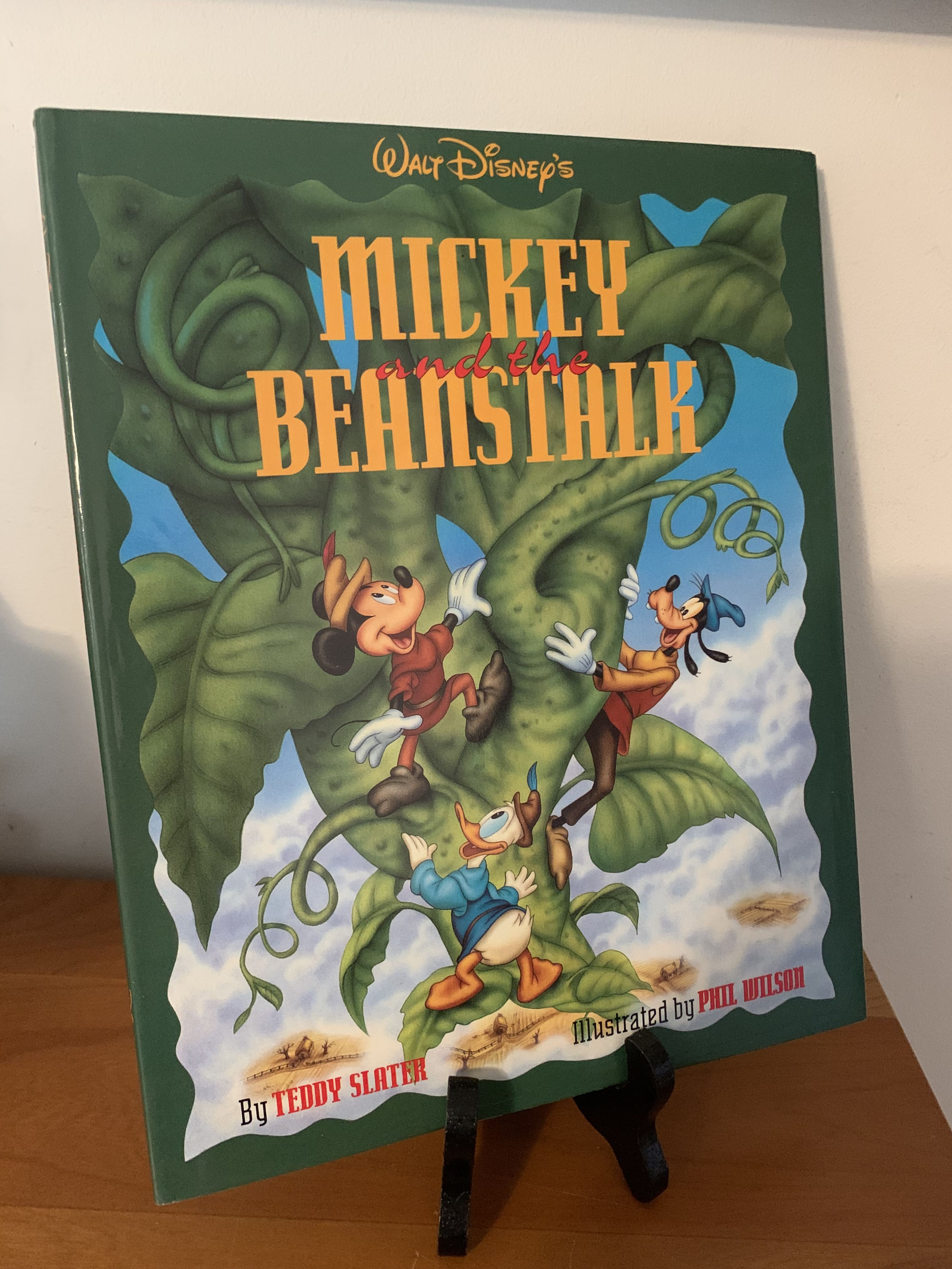 Mickey And The Beanstalk Book