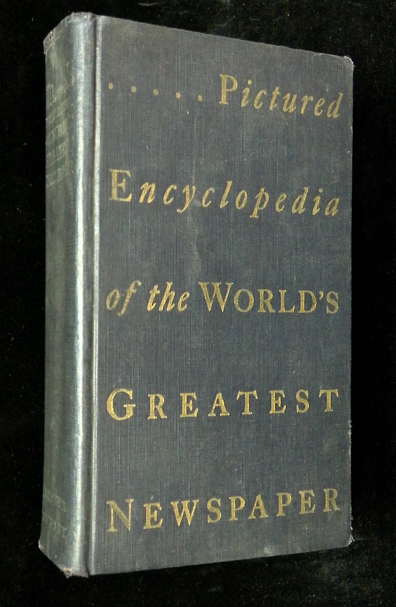 Pictured Encyclopedia of the World's Greatest Newspaper: A Handbook of ...