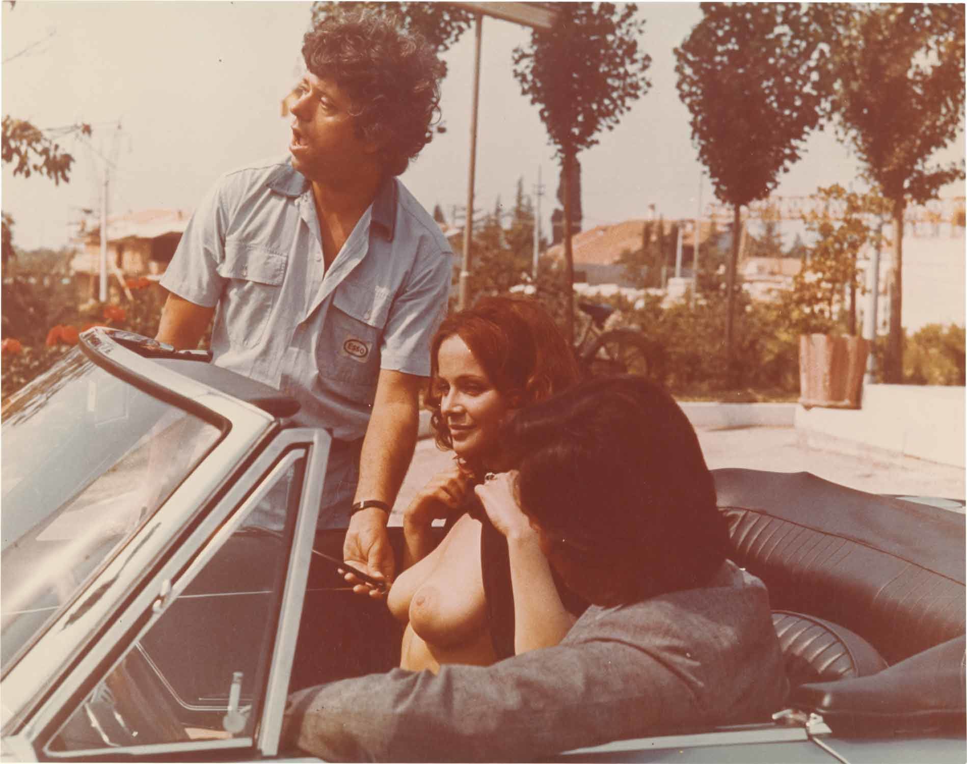 Sessomatto [sex Nut] [how Funny Can Sex Be] Original Oversize Photograph From The 1973 Italian
