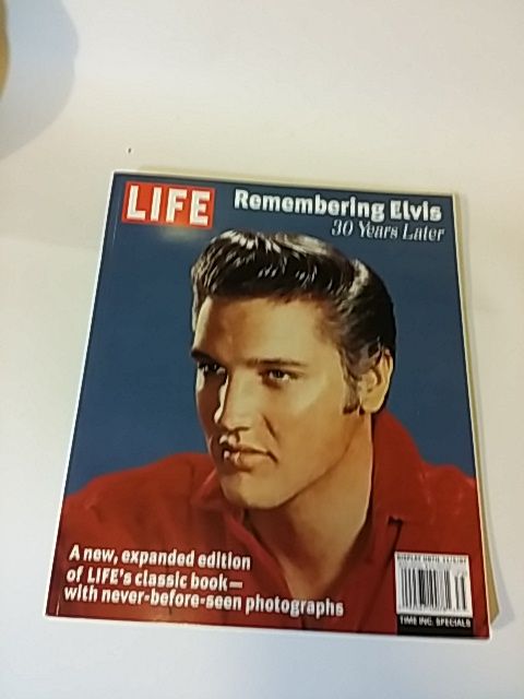 Life: Remembering Elvis 30 Years Later by Editors of Life Magazine ...