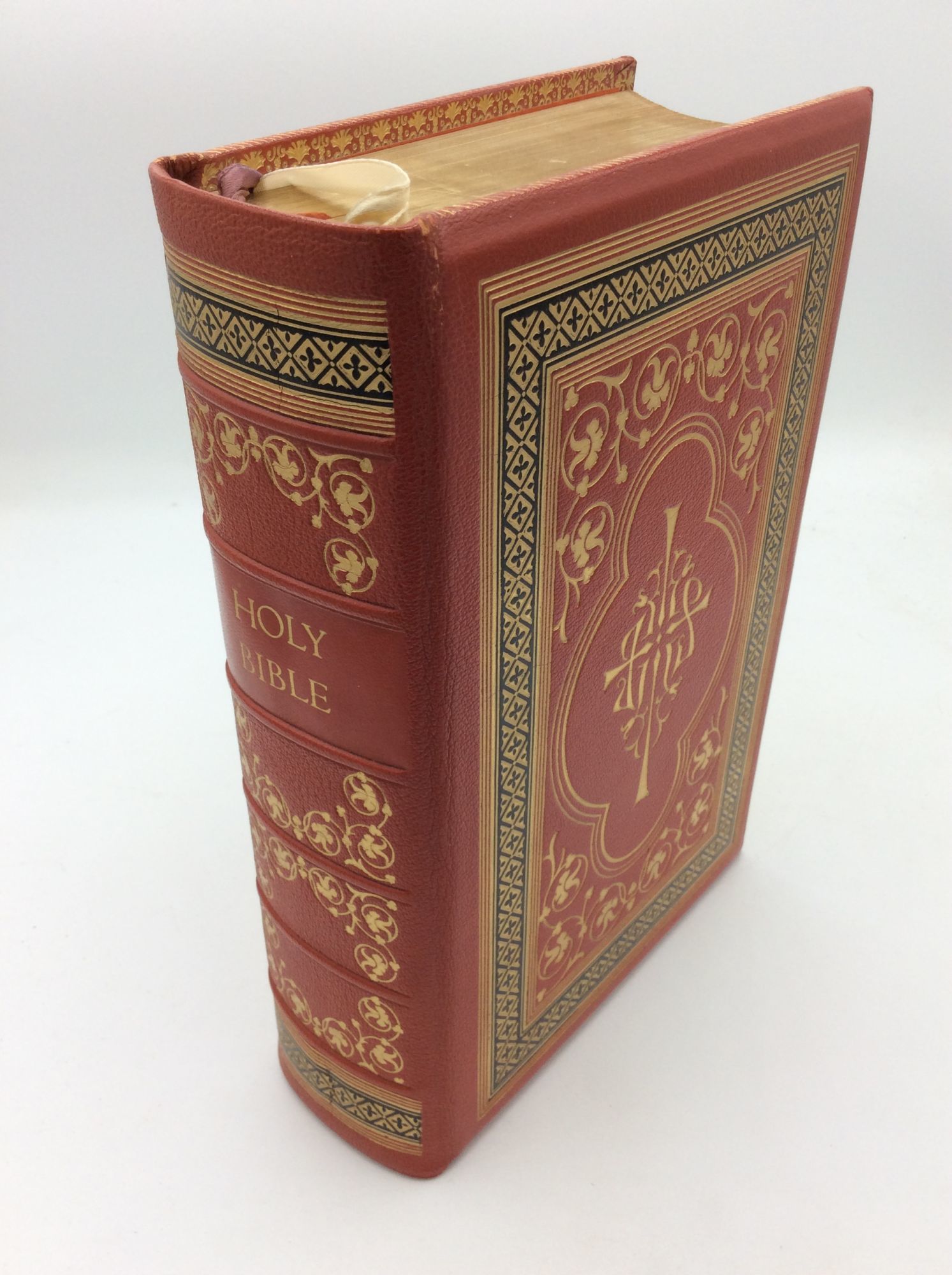 LIVES OF SAINTS with Excerpts from Their Writings / CATHOLIC FAMILY ...