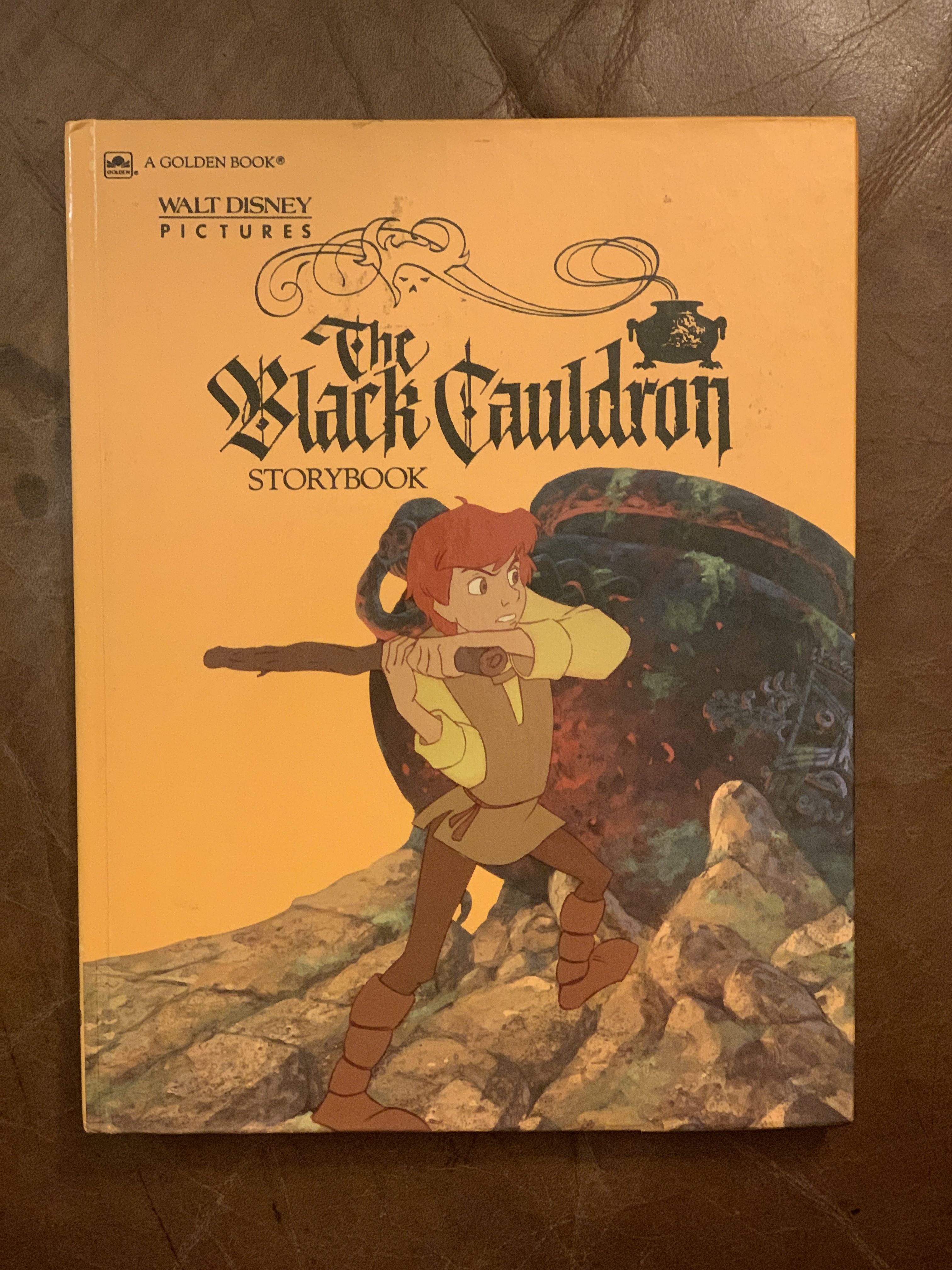 The Black Cauldron Storybook by Lloyd Alexander Walt Disney Pictures ...