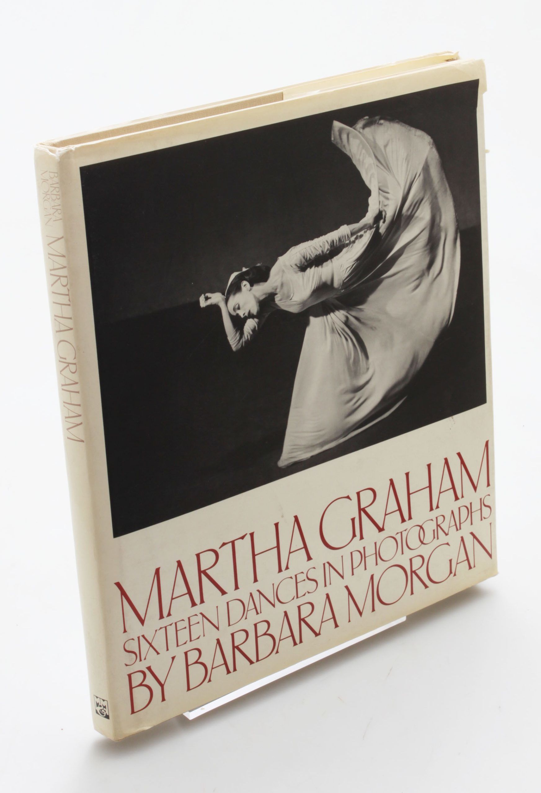 Martha Graham: Sixteen (16) Dances in Photographs. Revised edition ...