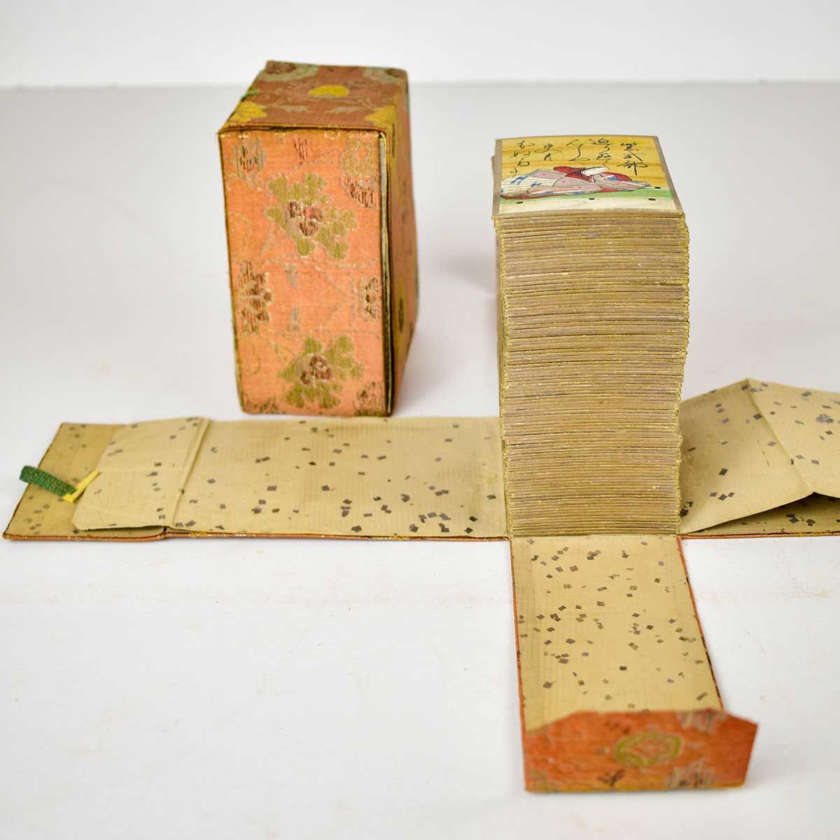 (18th century handmade playing cards) by HYAKUNIN ISSHU CARUTA | Circa ...