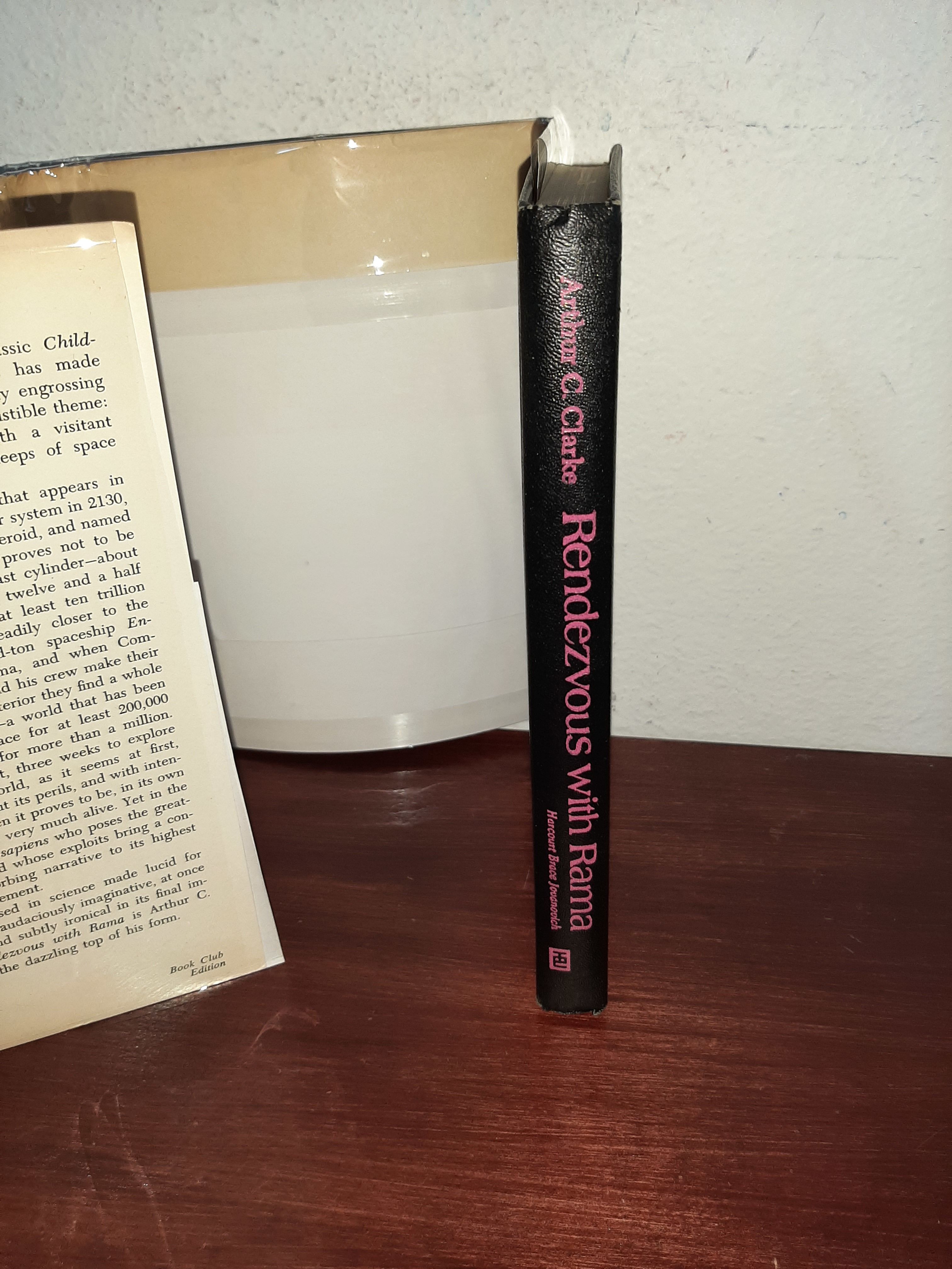 Rendezvous With Rama Paperback