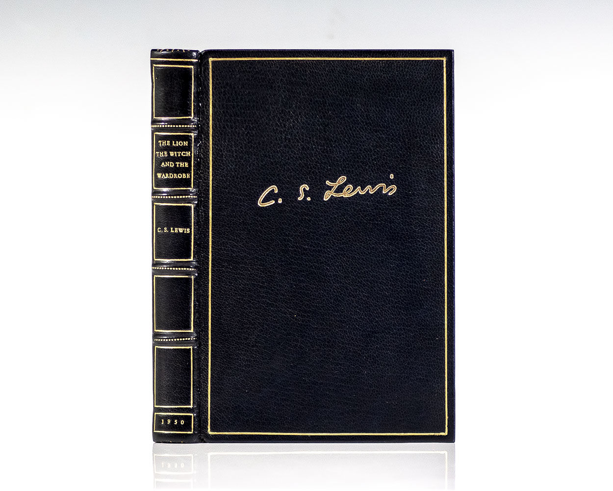 The Lion, The Witch and The Wardrobe. by Lewis, C.S | 1950 | Geoffrey ...