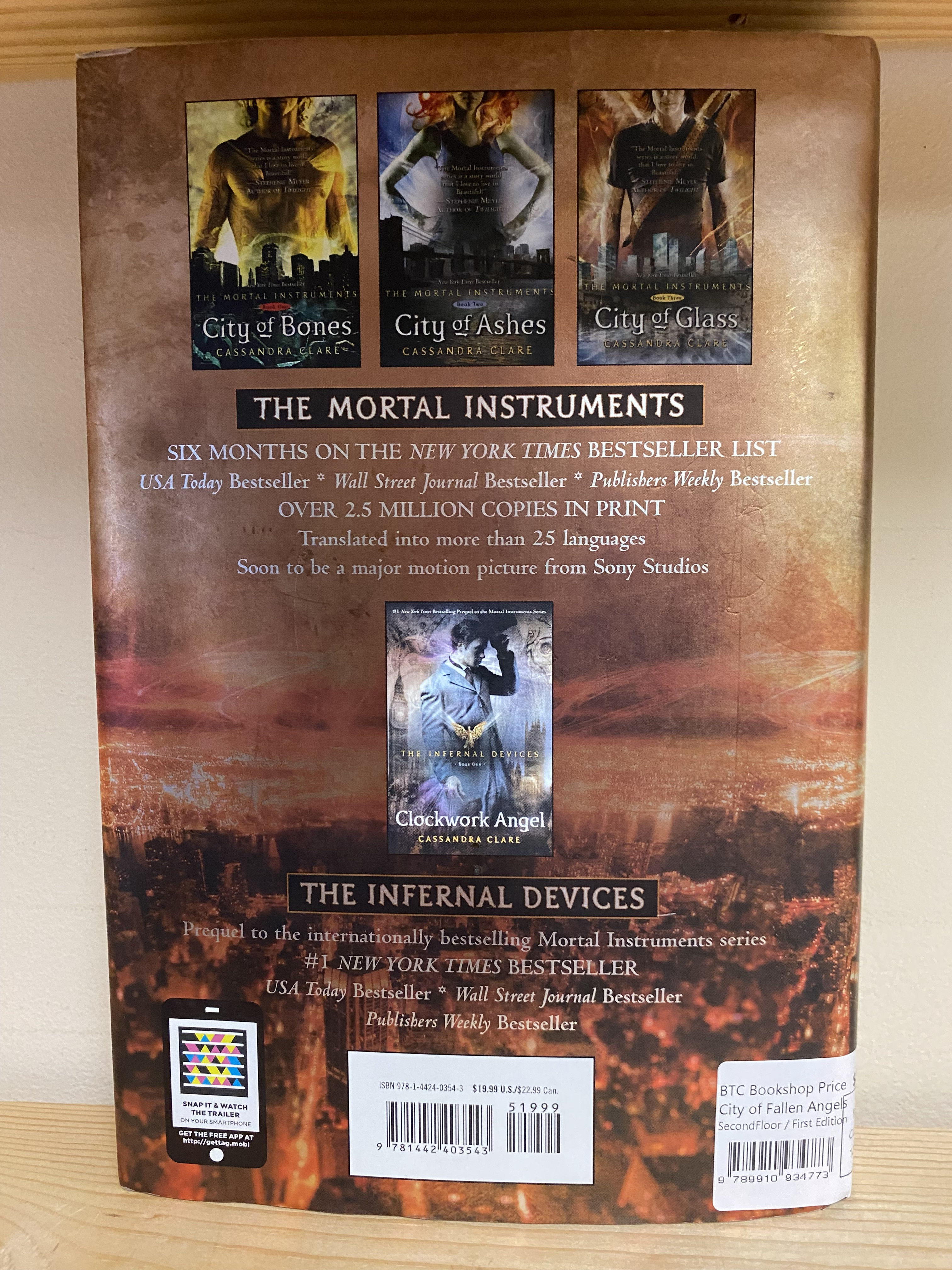 City of Fallen Angels (Mortal Instruments) by Cassandra Clare ...