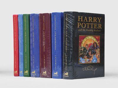 BIBLIO | Complete set of the Harry Potter collector's deluxe editions ...