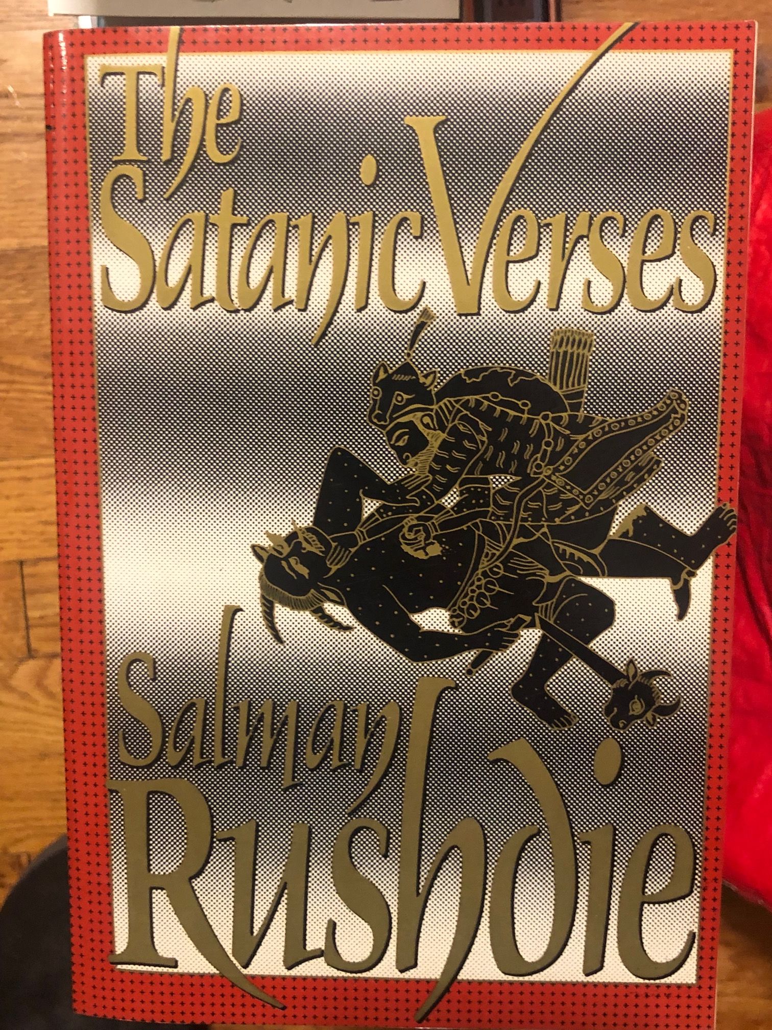 The Satanic Verses by Rushdie, Salman | Trade paperback | 1989 | Viking ...