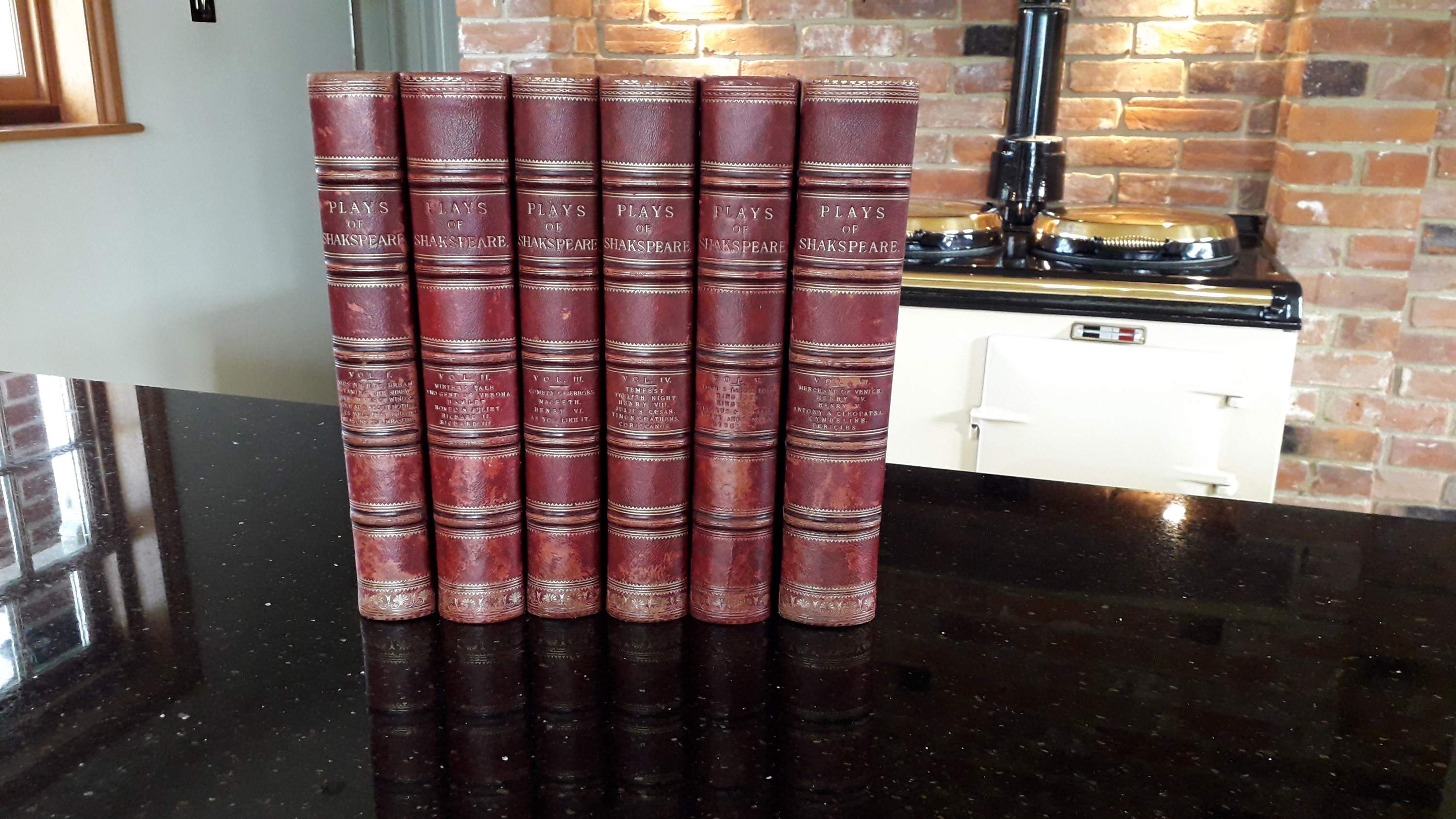 The Plays of William Shakspeare (Shakspere, Shakespere, Shakespeare ...