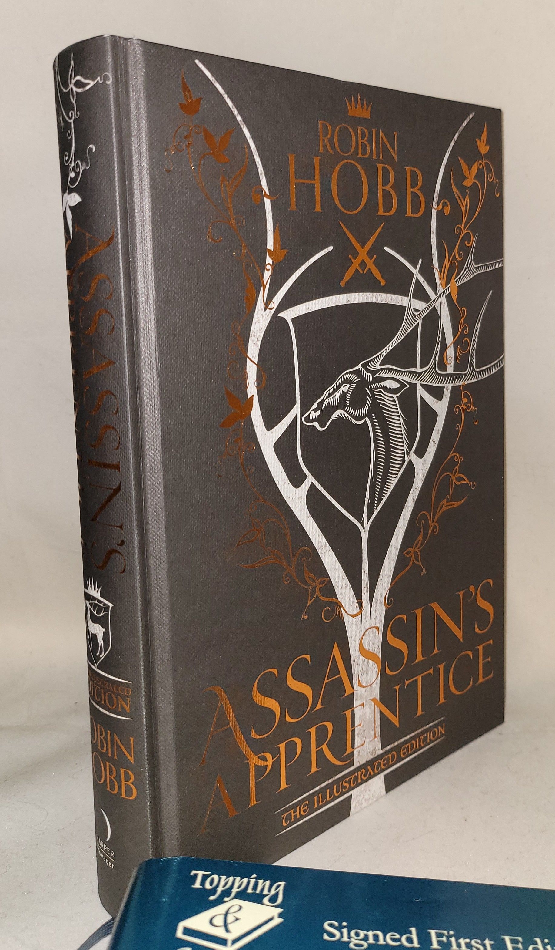 BIBLIO | Assassin's Apprentice by Hobb, Robin | | 2019 | Harper / Voyager | 9780008363710