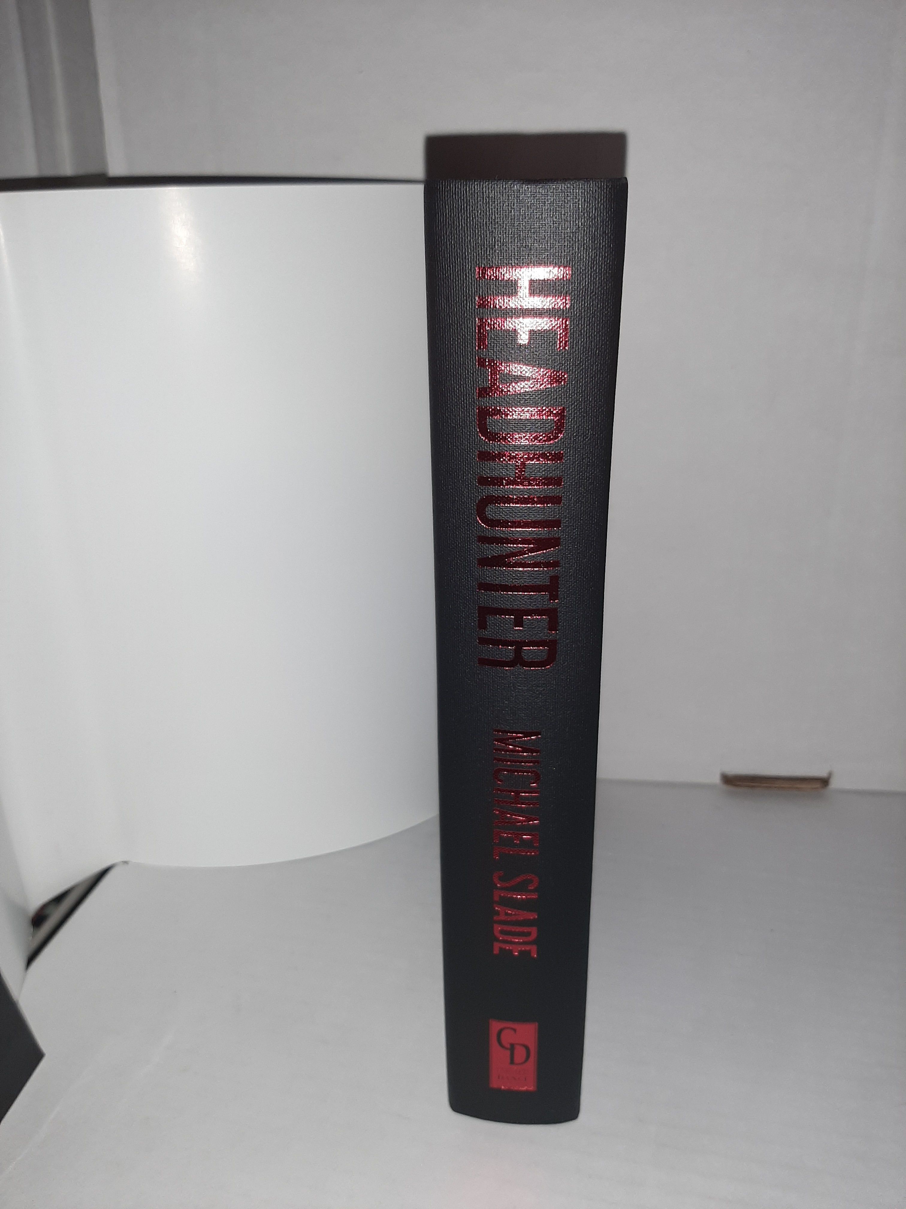 Headhunter by Michael Slade | Cemetery Dance | Biblio