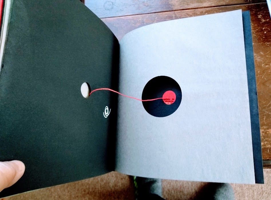 Libro Illeggibile N. Y. 1 by Munari, Bruno | Softcover | 1967 | Museum ...