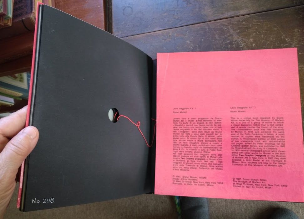 Libro Illeggibile N. Y. 1 by Munari, Bruno | Softcover | 1967 | Museum ...