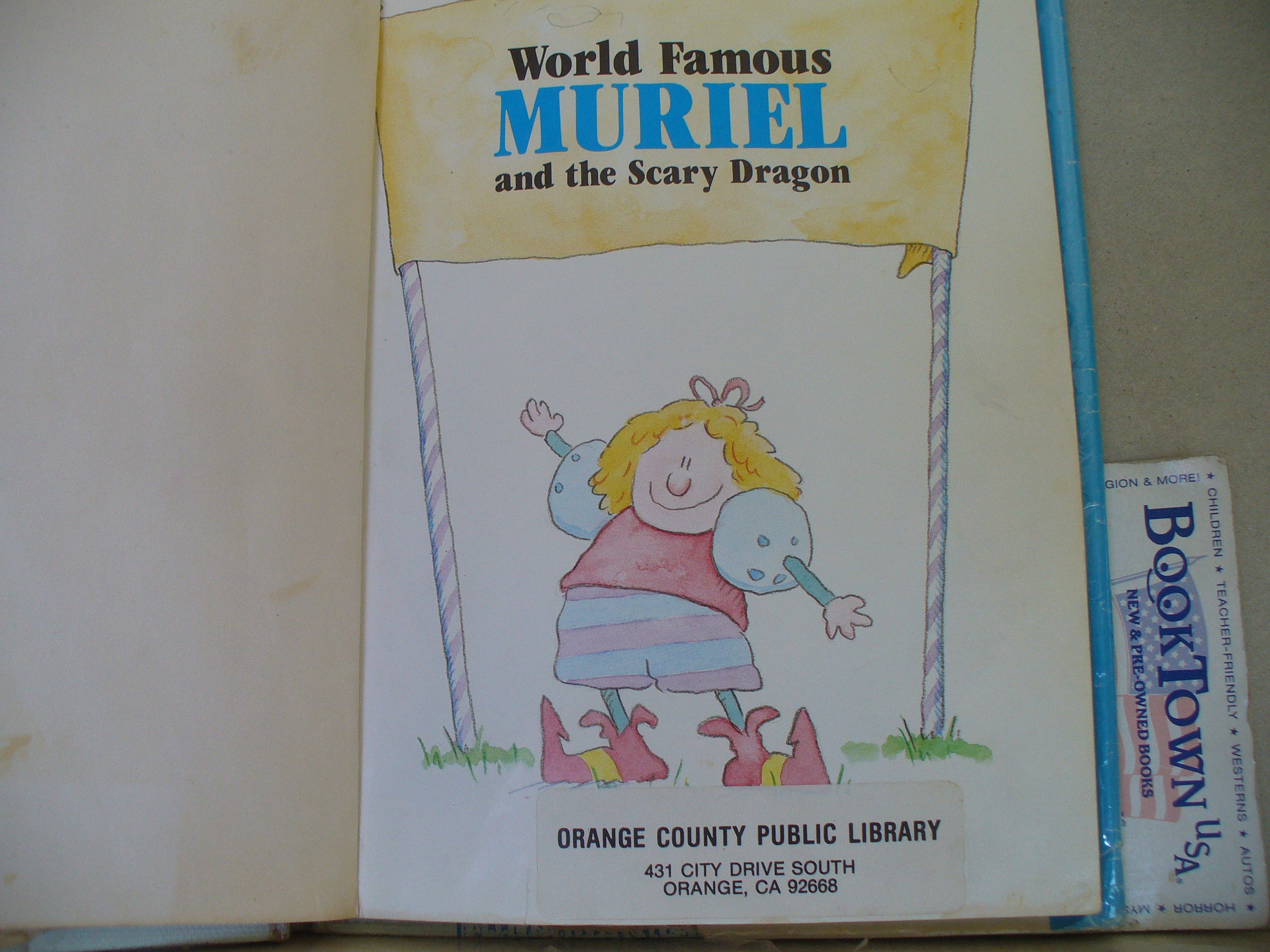 World Famous Muriel & the Scary Dragon by Alexander, Sue | Hardcover ...