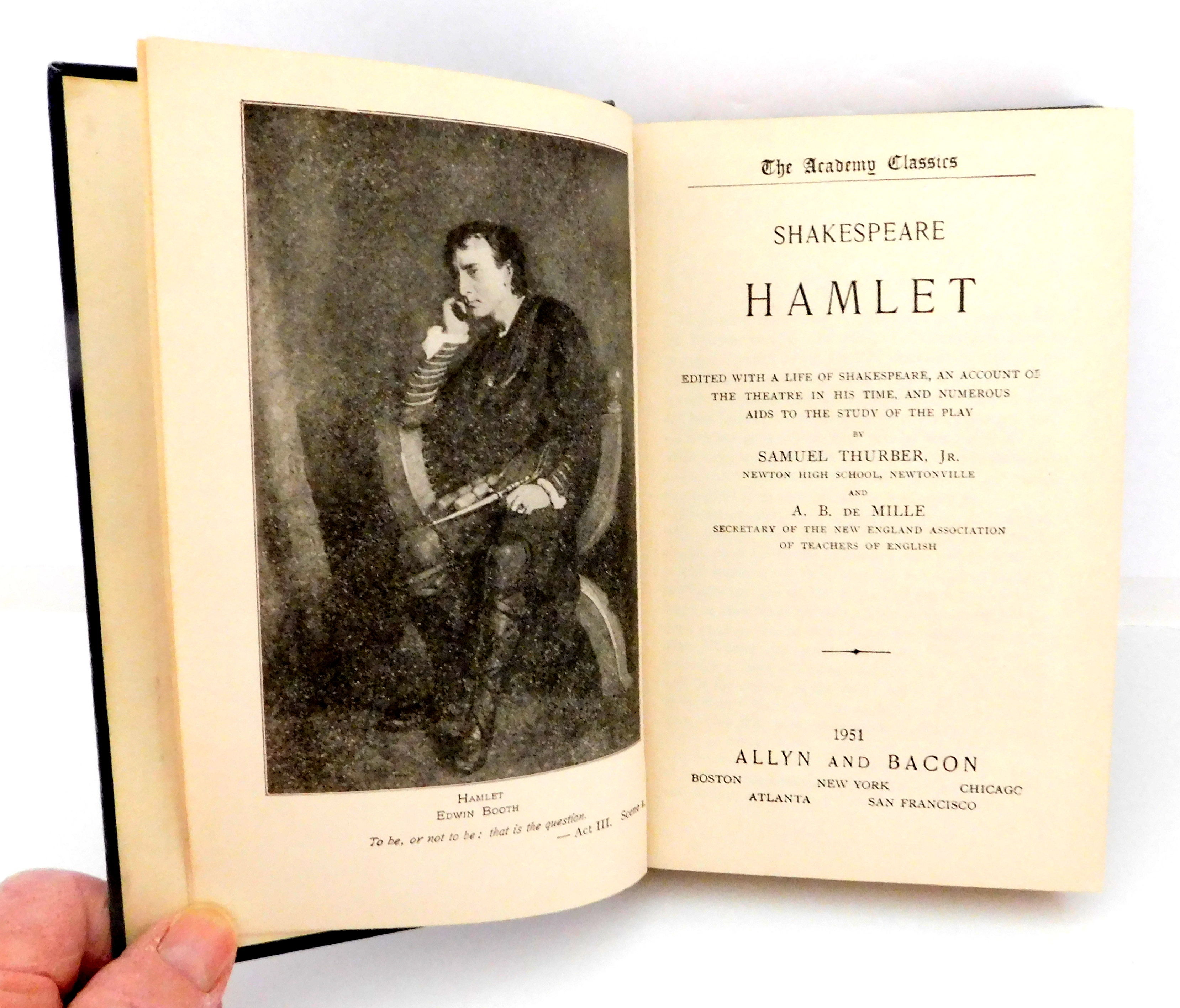 Hamlet Original Book Cover
