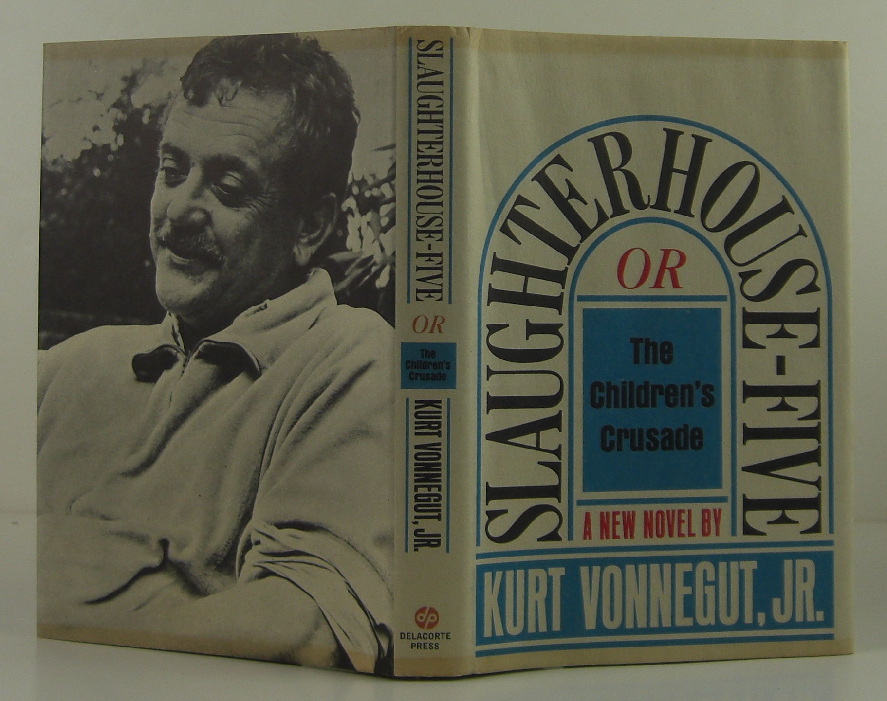 Slaughterhouse Five by Kurt Vonnegut - 1st Edition - 1969 - from ...