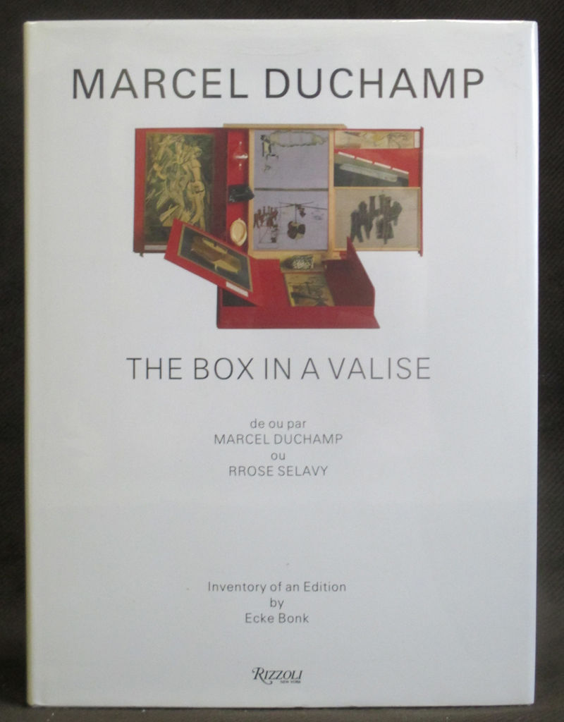 Marcel Duchamp: The Box in a Valise de ou par Marchel Duchamp ou Rrose ...