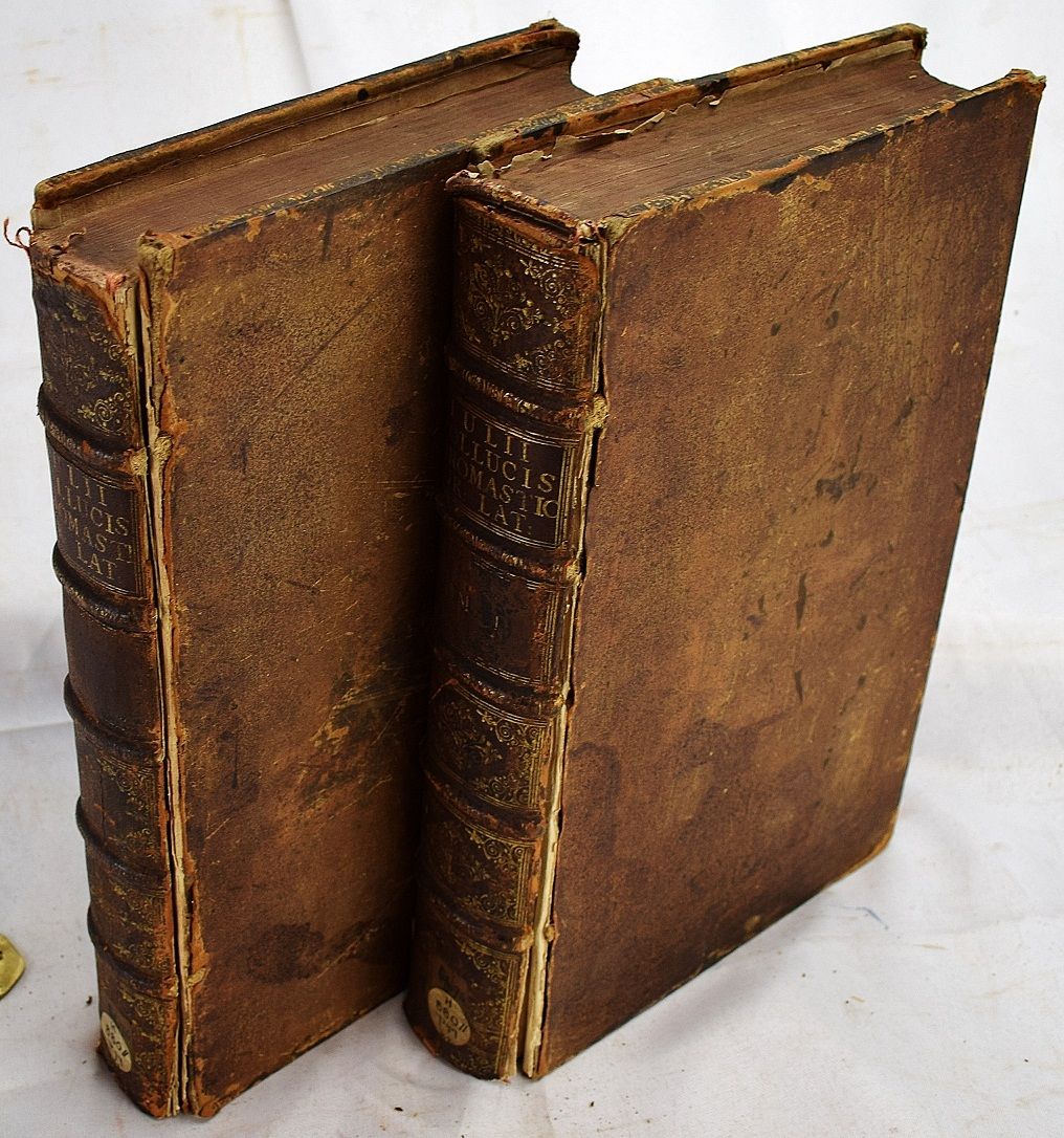 Julii Pollucis Onomasticum Graece & Latine = Iouliou Polydeukous ...