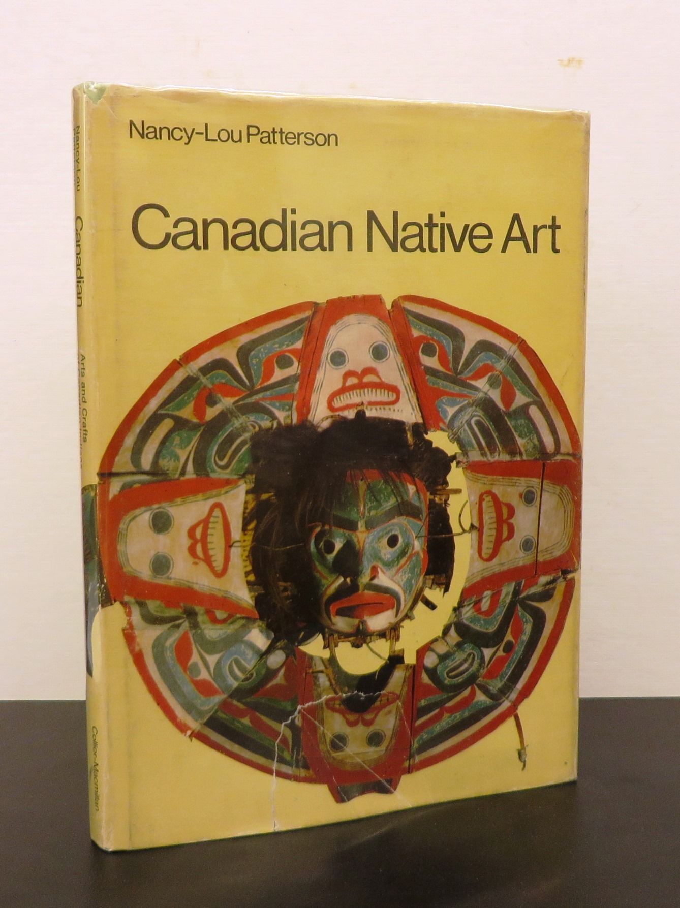Canadian Native Art: Arts and Crafts of Canadian Indians and Eskimos by ...