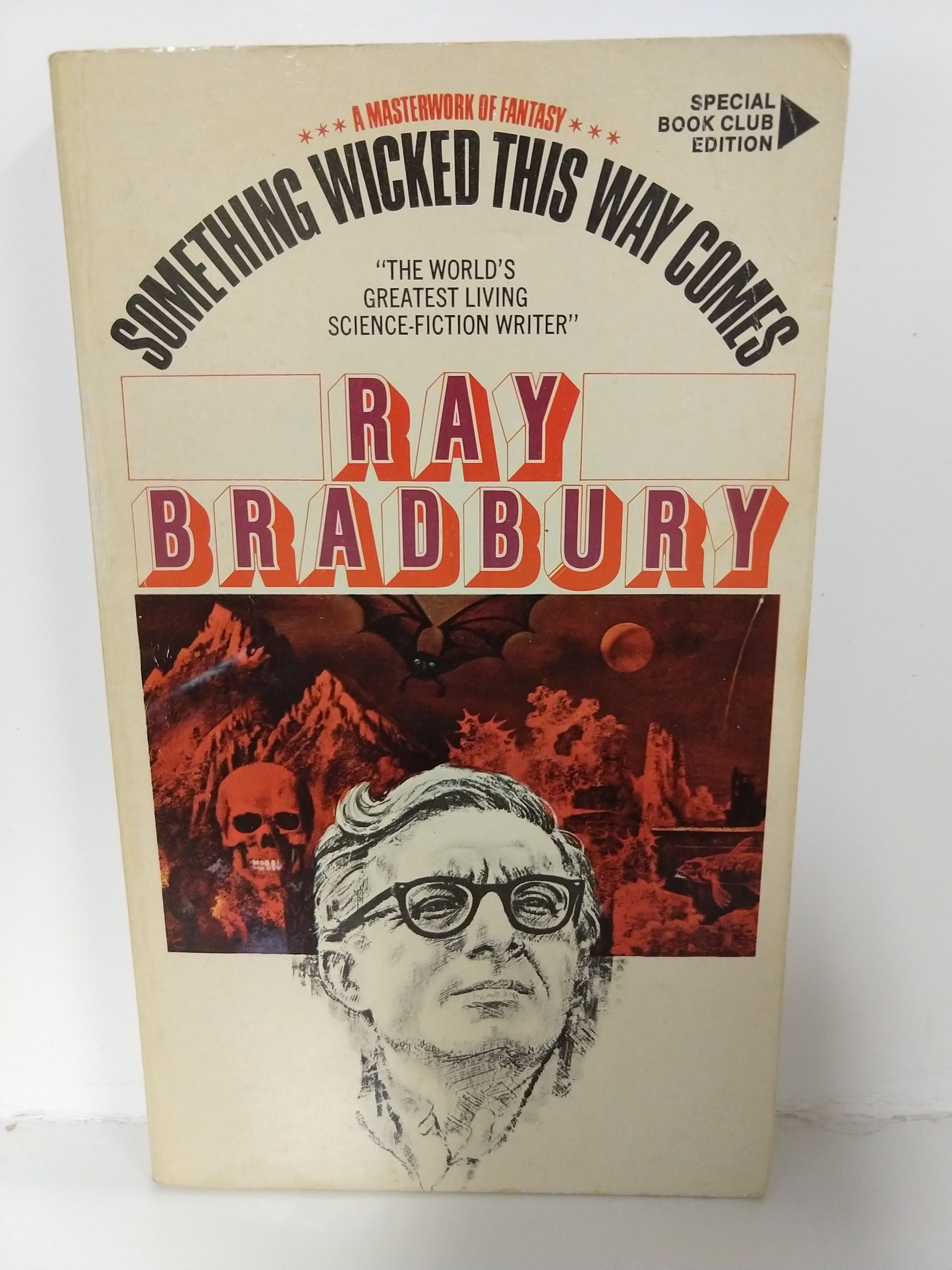 Something Wicked This Way Comes Ray Bradbury