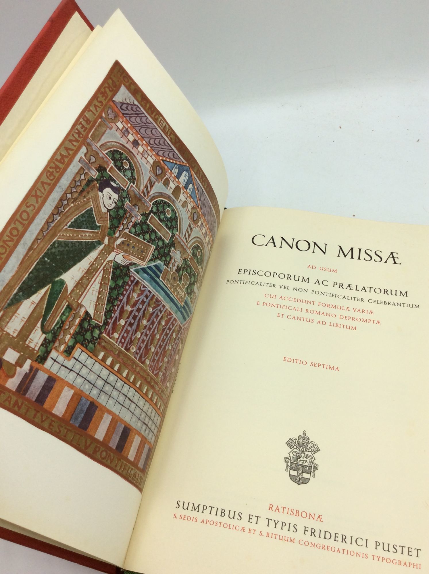 CANON MISSAE AD USUM EPISCOPORUM AC PRAELATORUM: Pontificaliter vel non ...