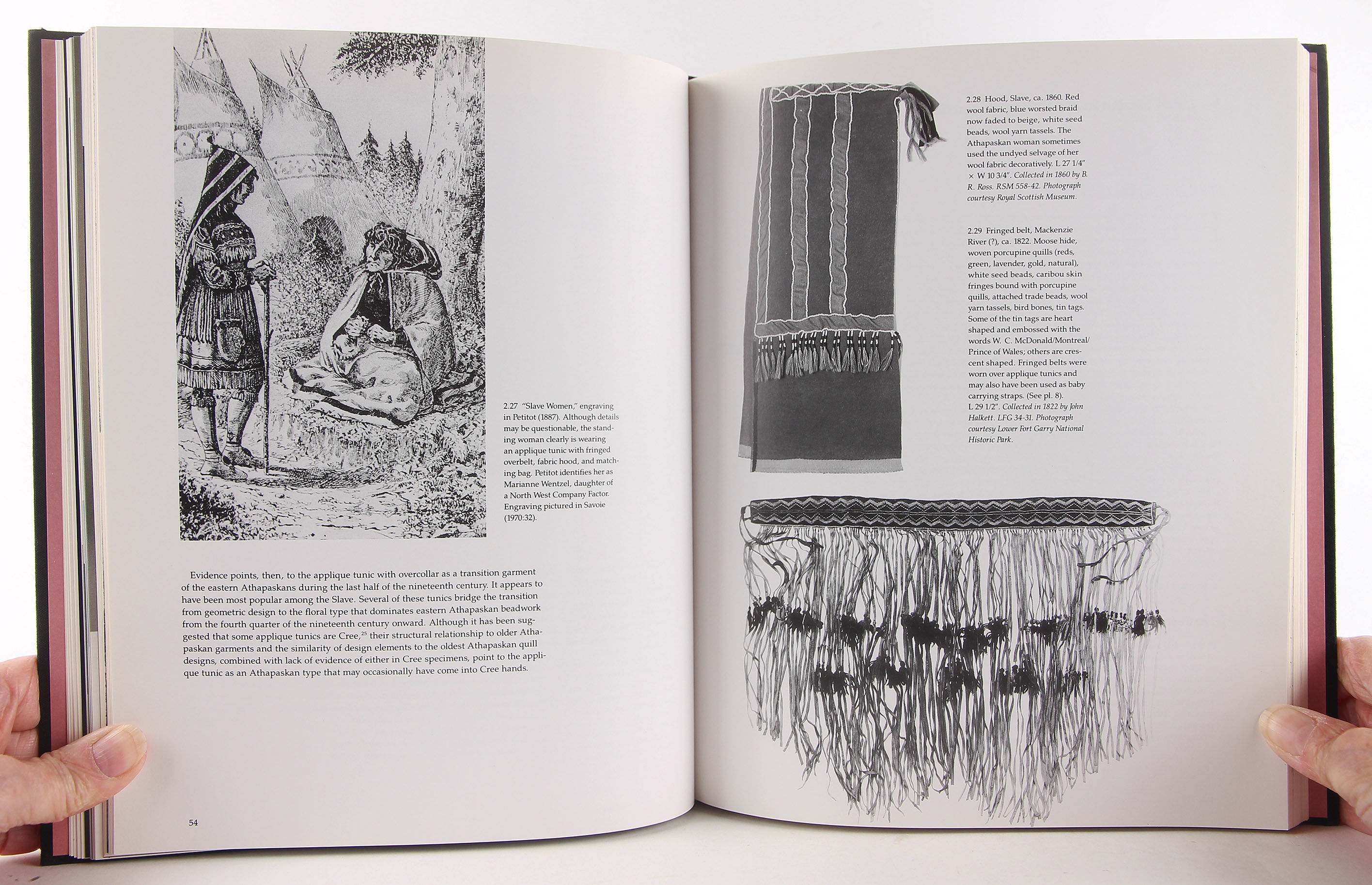 BIBLIO | Northern Athapaskan Art: A Beadwork Tradition by Duncan, Kate C | Hardcover | 1989 ...