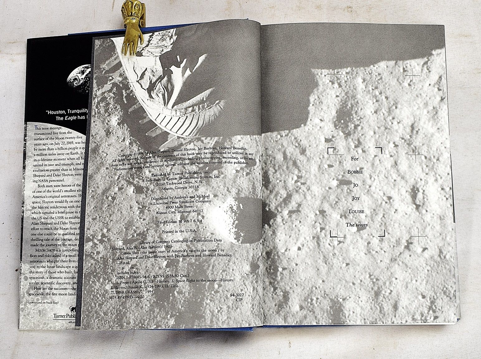 BIBLIO | Moon Shot: The Inside Story of America's Race to the Moon ...