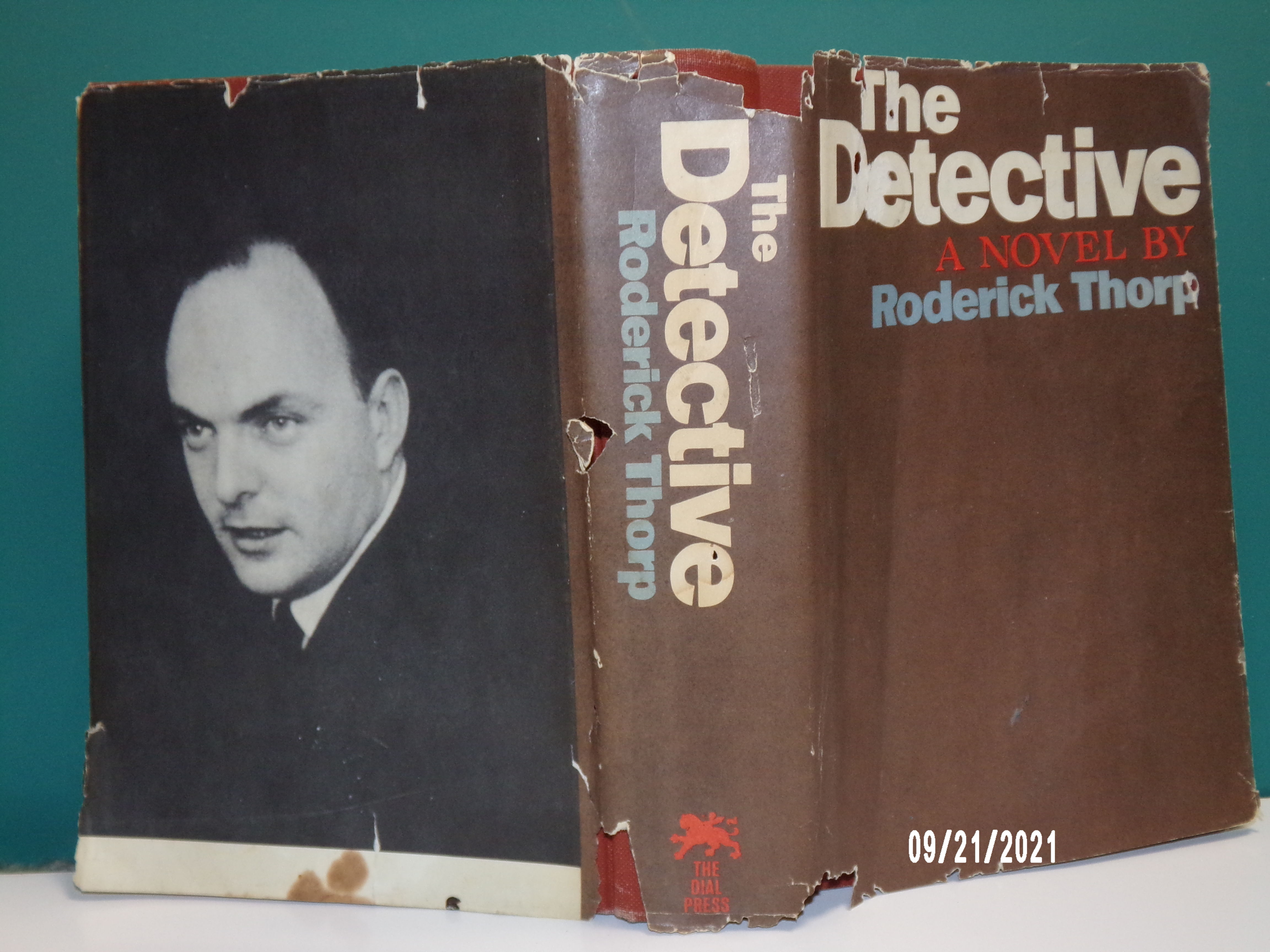 BIBLIO | The Detective by Roderick Thorp | Red cloth boards with gold ...