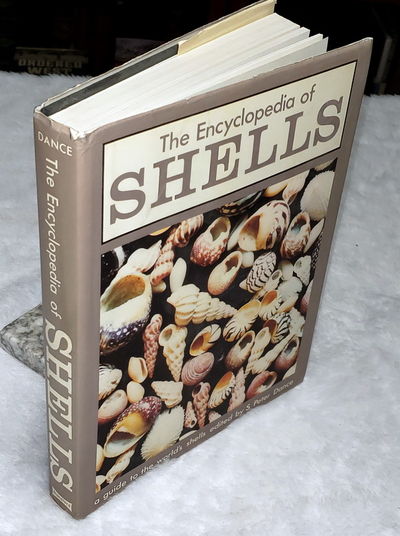 BIBLIO | The Encyclopedia of Shells by Dance, S. Peter (edited by ...