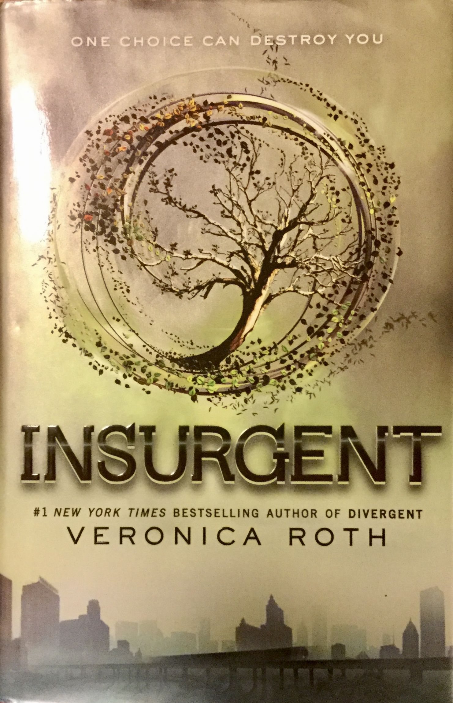 Divergent by Roth, Veronica | Hardcover | 2012 | Katherine Tegen Books ...