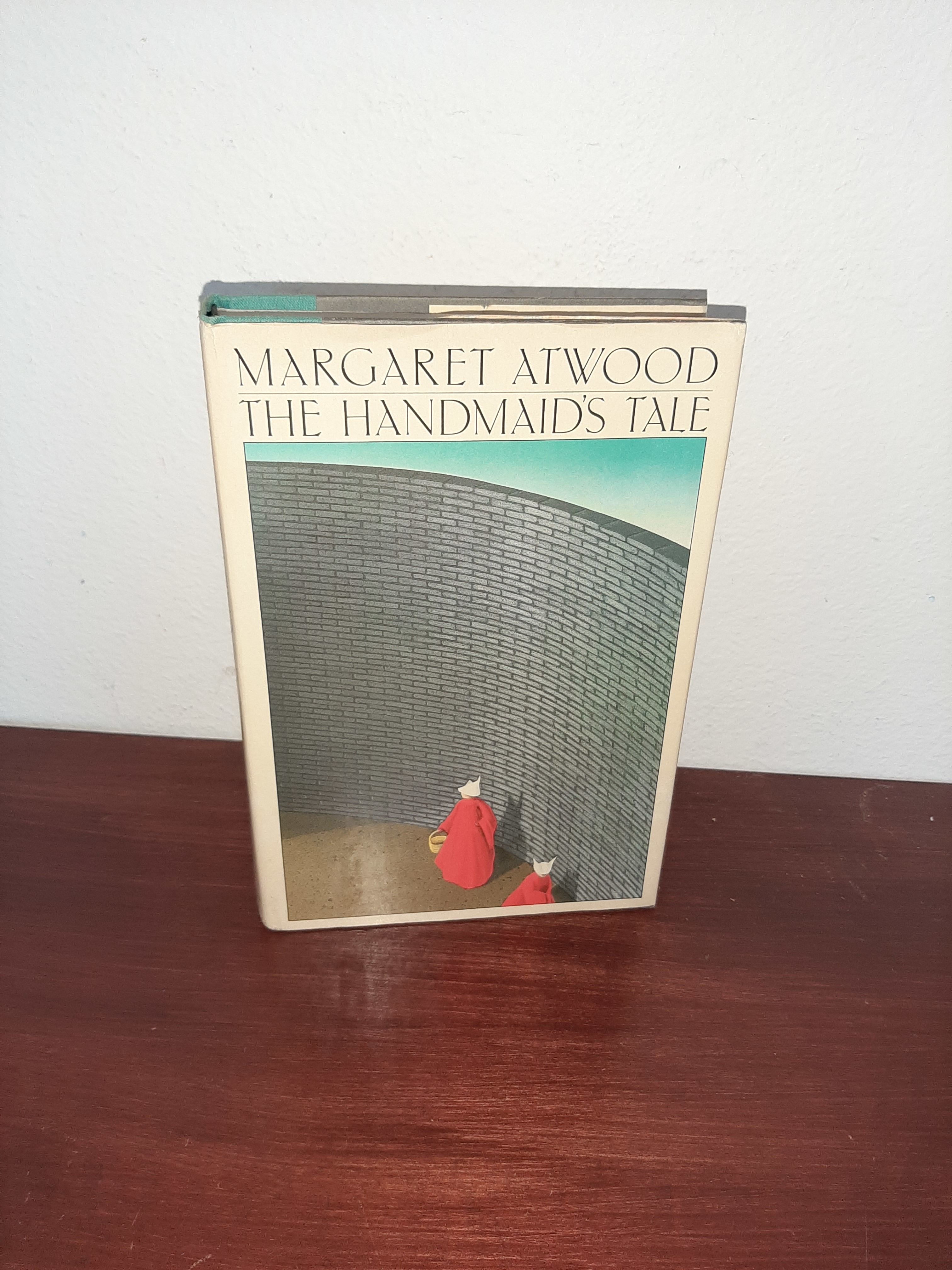 BIBLIO | The Handmaid's Tale by Margaret Atwood | Hardcover | 1986 ...