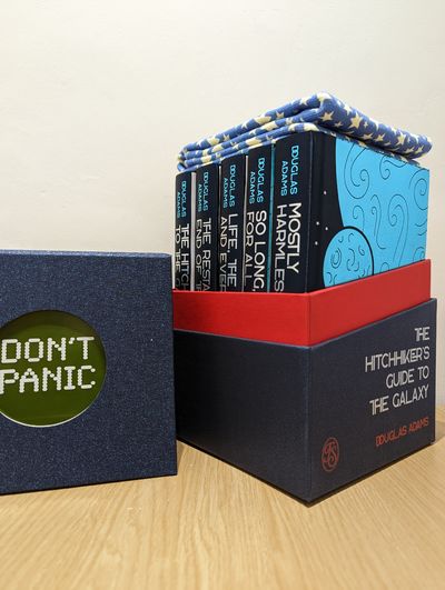 Hitchhiker's Guide To The Galaxy Box Set