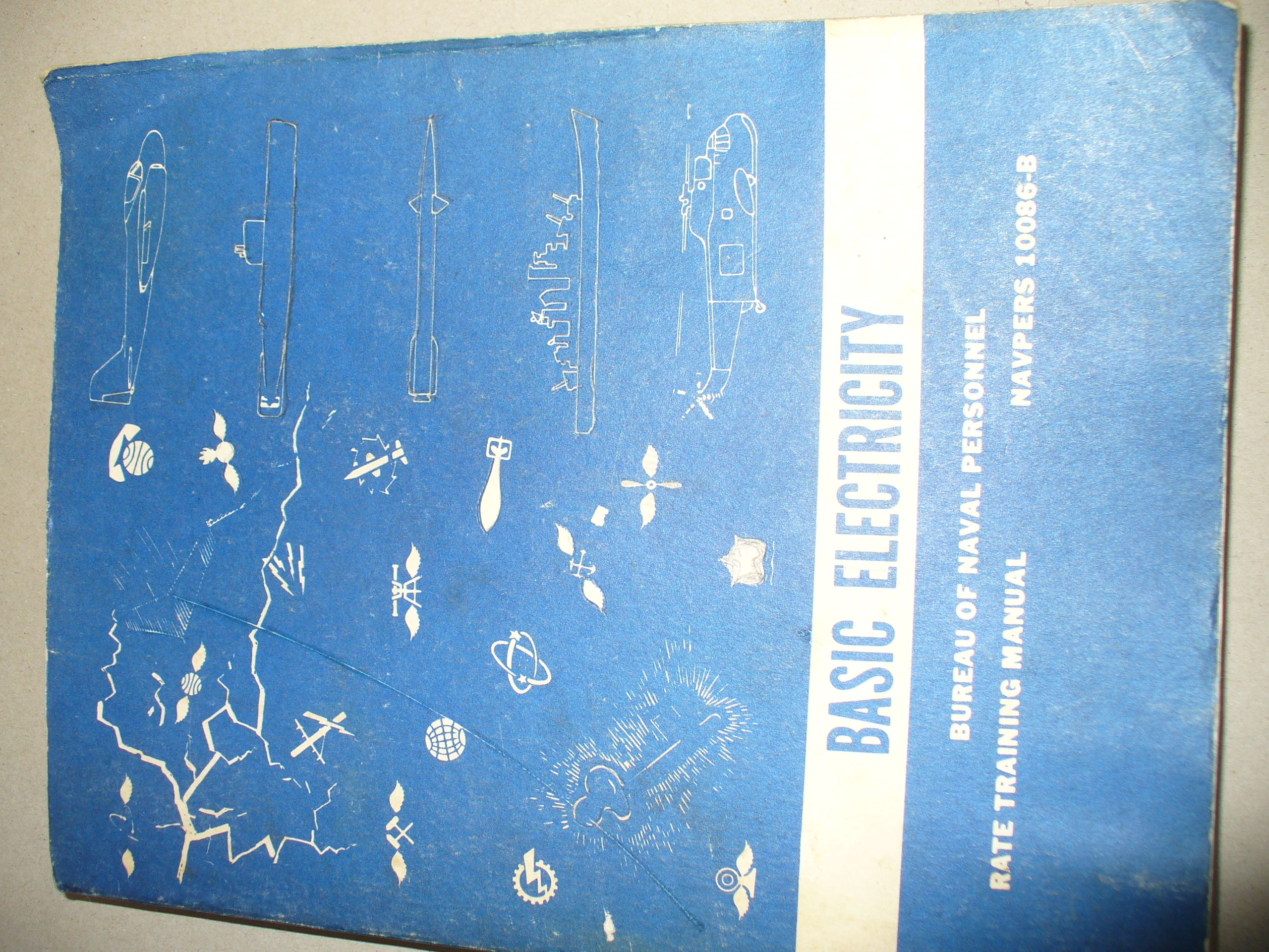 BIBLIO | Basic Electricity by U. S. Navy Bureau Of Naval Personnel ...