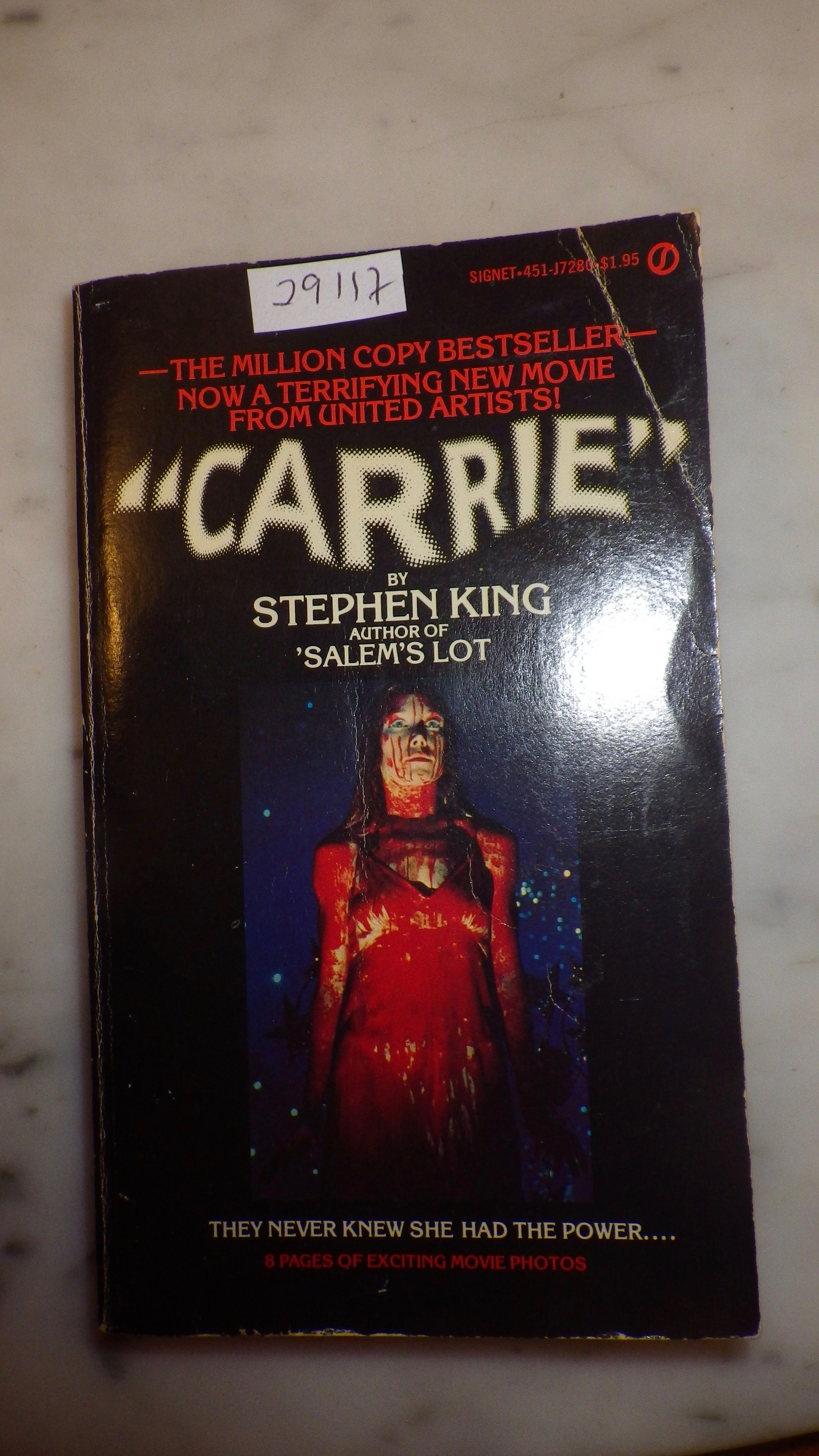 CARRIE by STEPHEN KING , SIGNED by Actress PIPER LAURIE (who starred ...