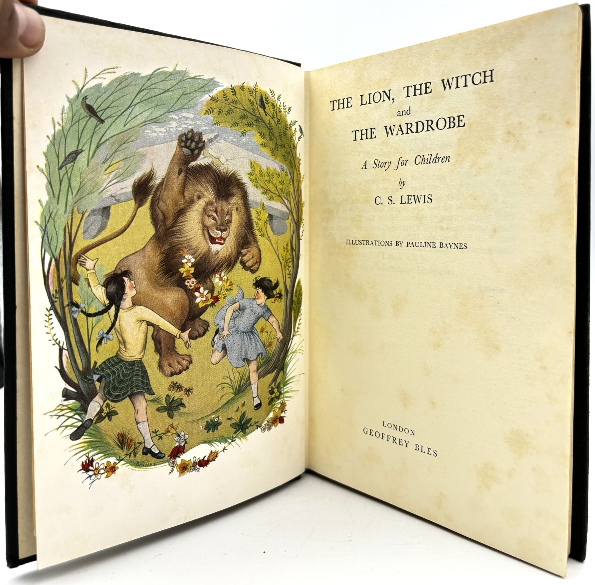 The Lion, the Witch and the Wardrobe by C.S. Lewis | 1969 | Geoffrey ...