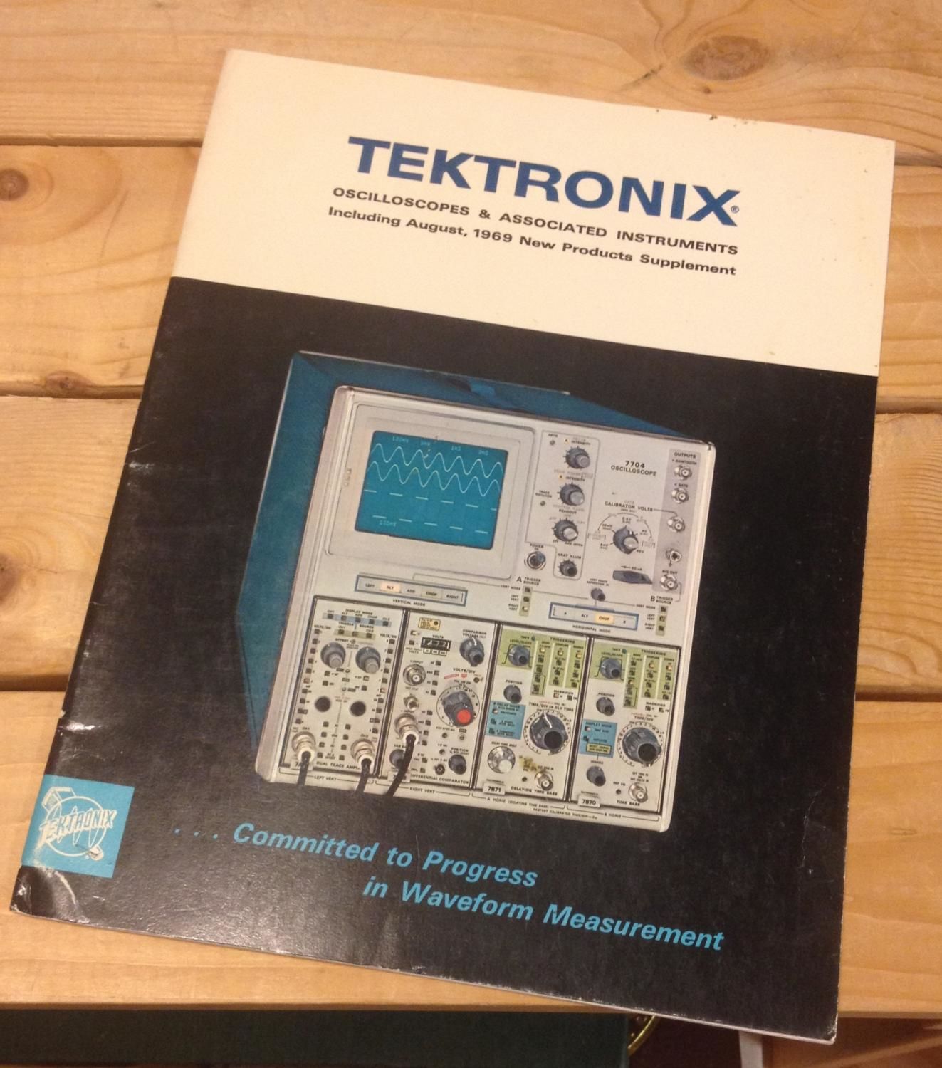 BIBLIO | Tektronix 1969 Oscilloscopes & Associated Instruments August 1969 New Products ...