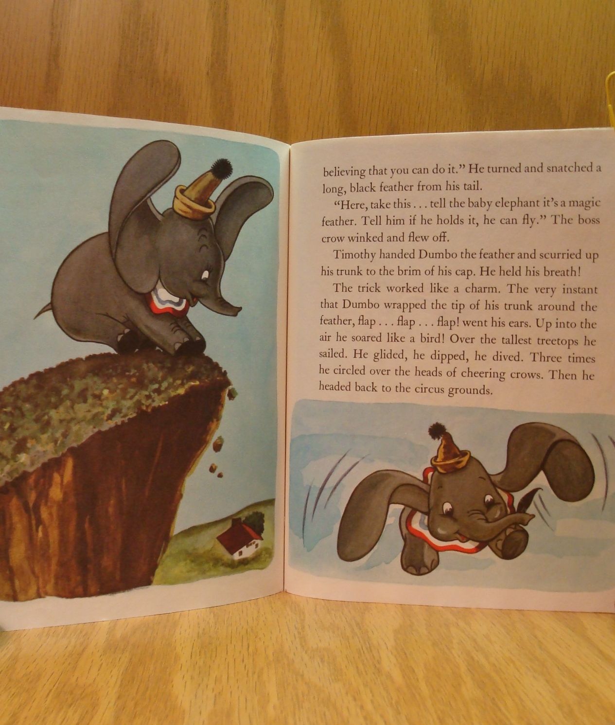 Walt Disney's Dumbo: A Little Golden Book by Golden Books | Hardcover ...