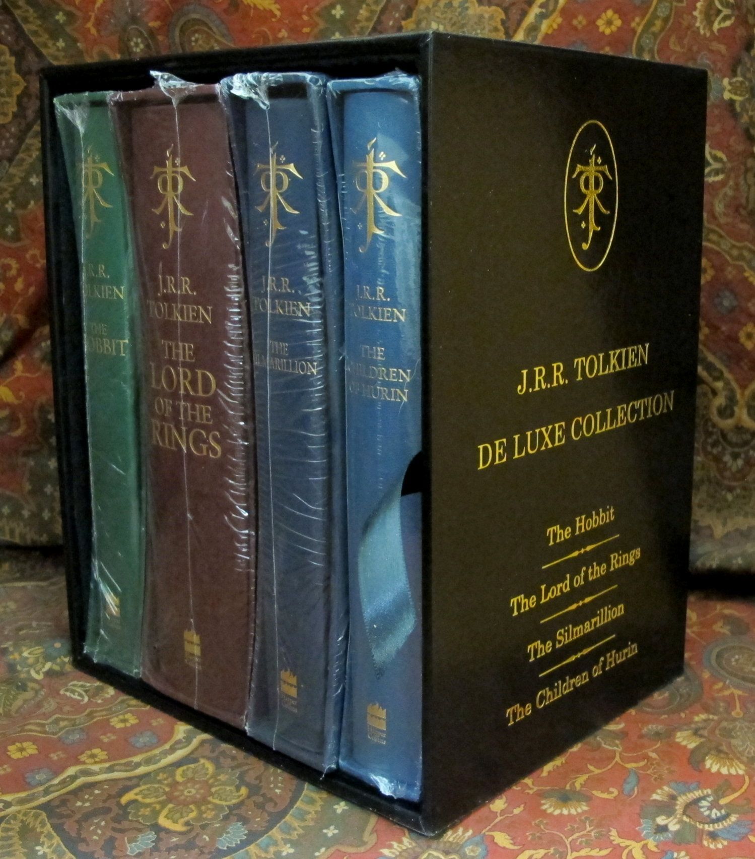 The J.R.R. Tolkien Deluxe Edition Collection in Custom Leather Slipcase ...