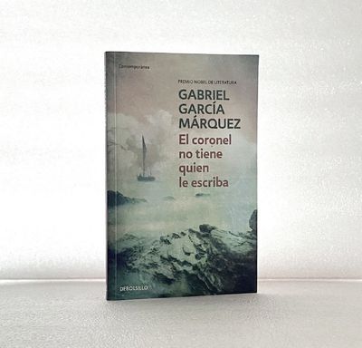 BIBLIO | El coronel no tiene quien le escriba by Gabriel Garcia-Marquez ...